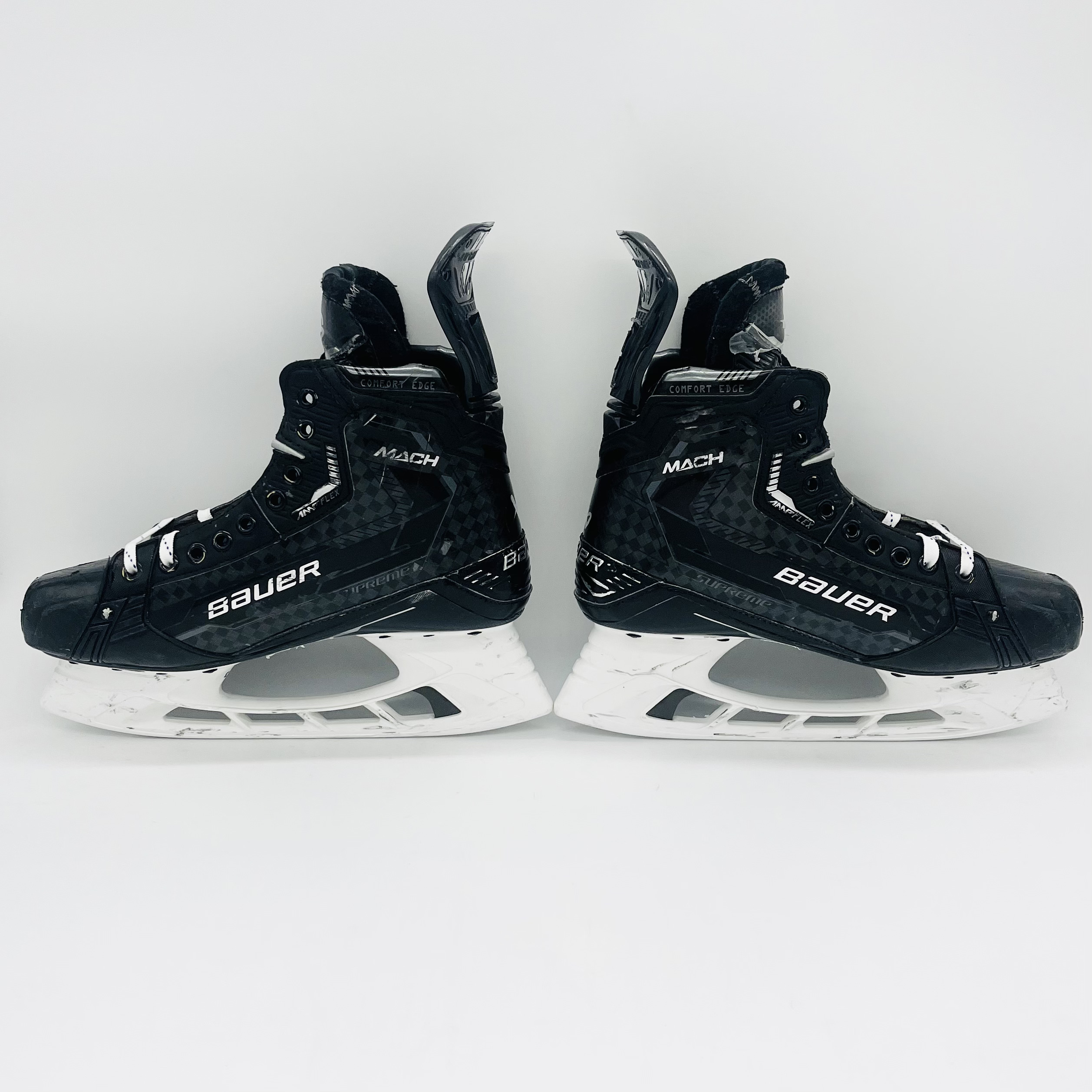 Bauer Supreme MACH Hockey Skates-9.5 Fit #2-280 | SidelineSwap