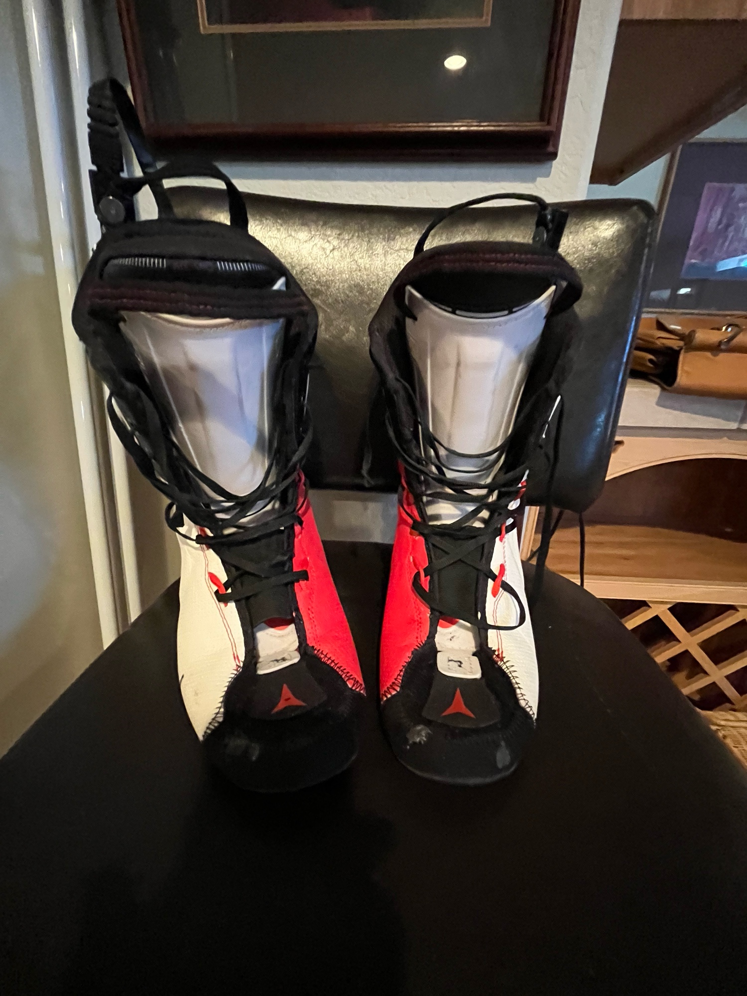 Atomic Redster Ski Boot Liners With Heated Insoles And Two Batteries ...