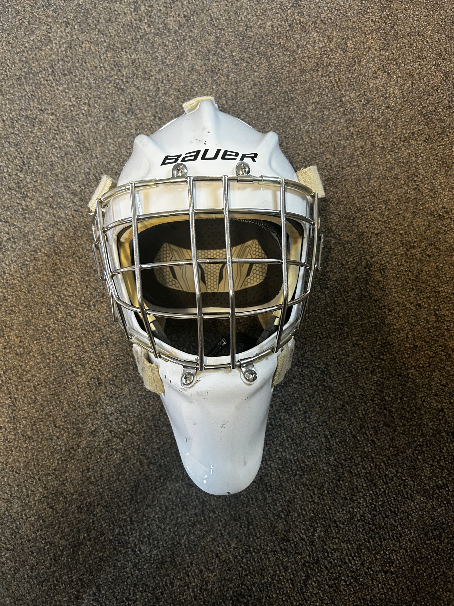 Used Bauer 960 Goalie Mask | SidelineSwap