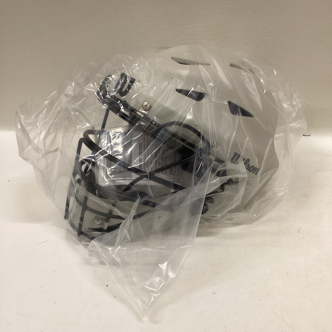 Used Wilson Ez Gear Kit Catcher's Equipment | SidelineSwap