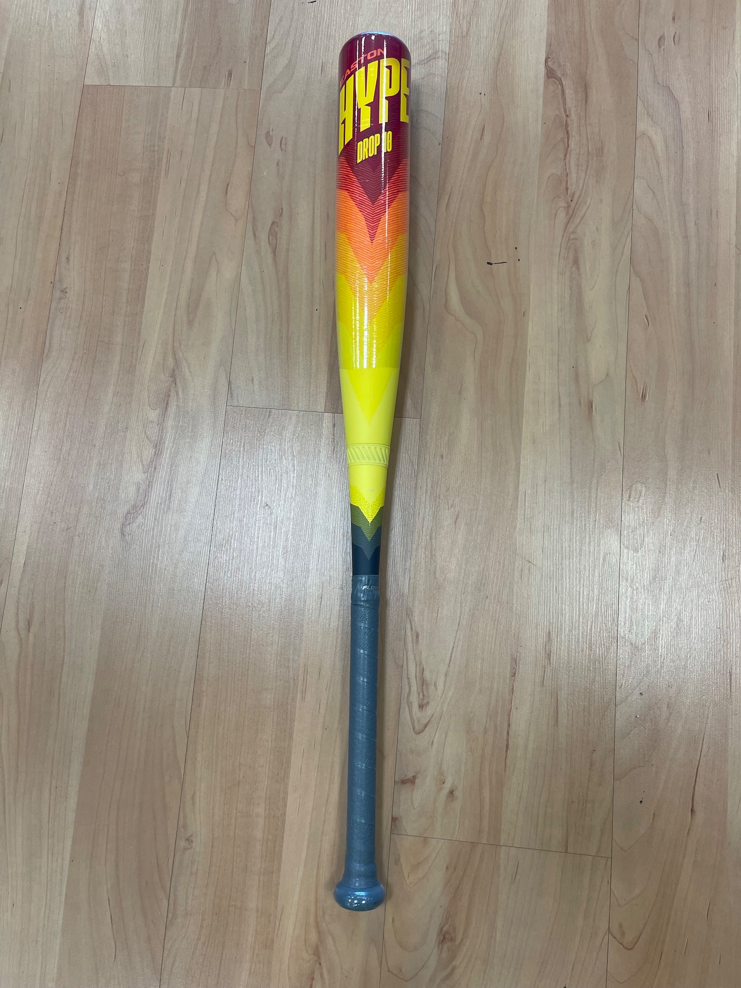New Easton (-10) 20 oz 30" Hype Fire Bat | SidelineSwap