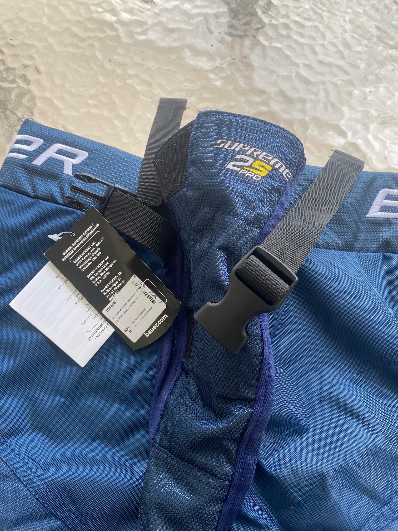 NEW Sr M Bauer Supreme 2S Pro Navy Shell | SidelineSwap