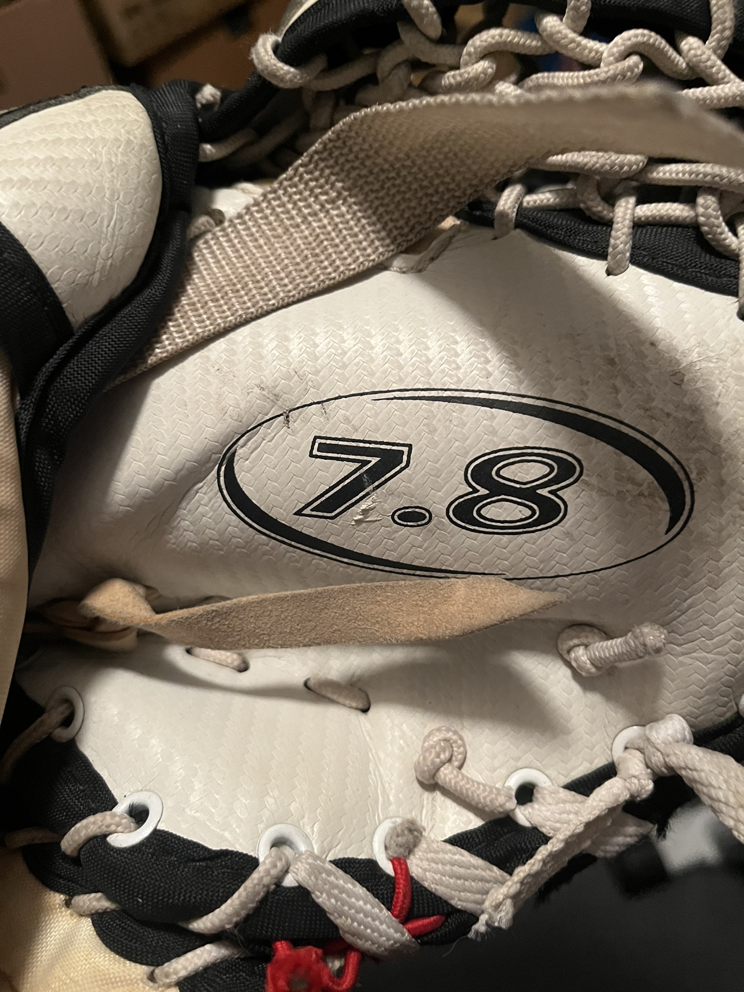 iTech Vamp goalie glove | SidelineSwap