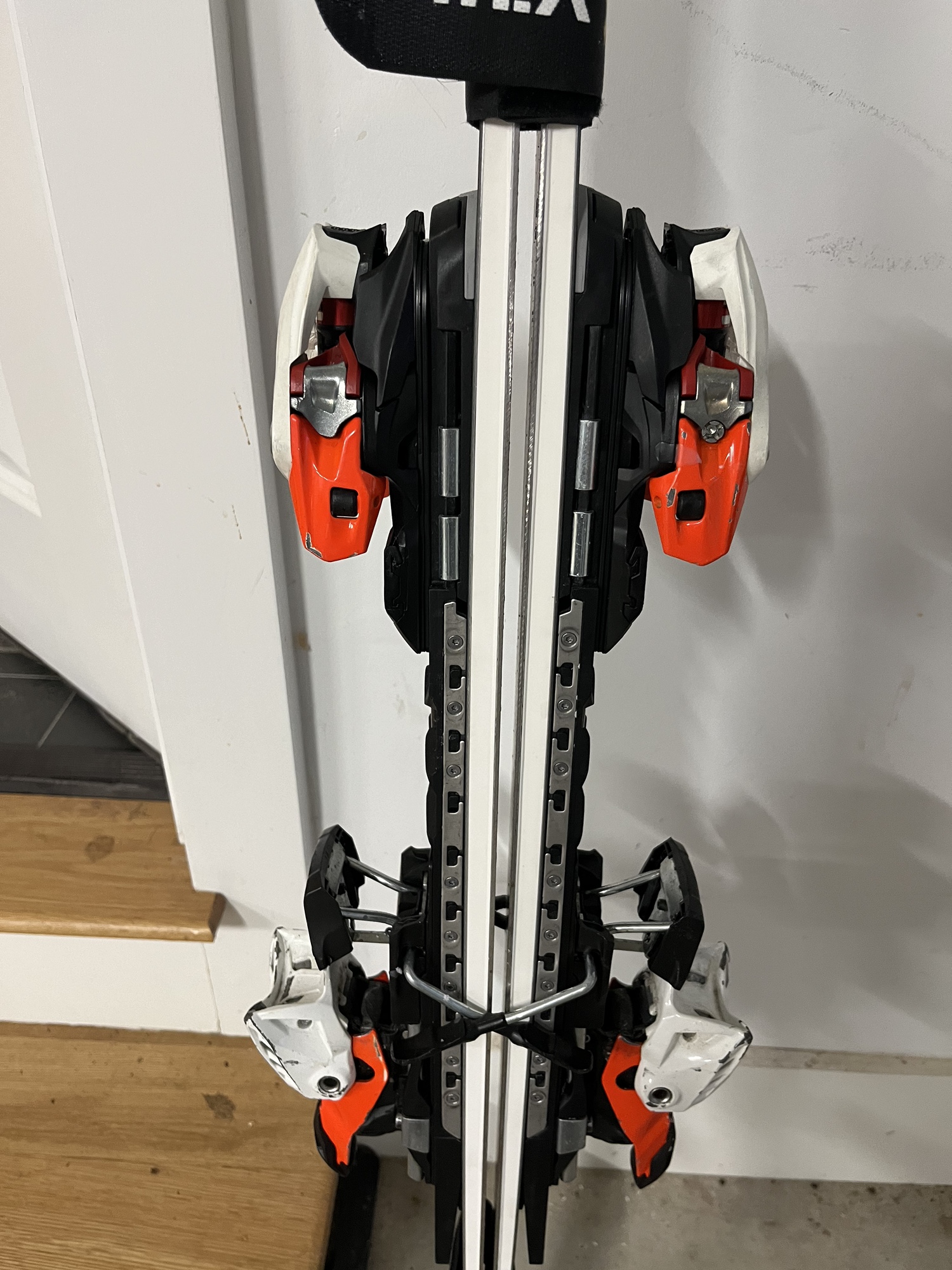 VOLKL Racetiger 155 SL Skis w/ 18 Din Bindings | SidelineSwap