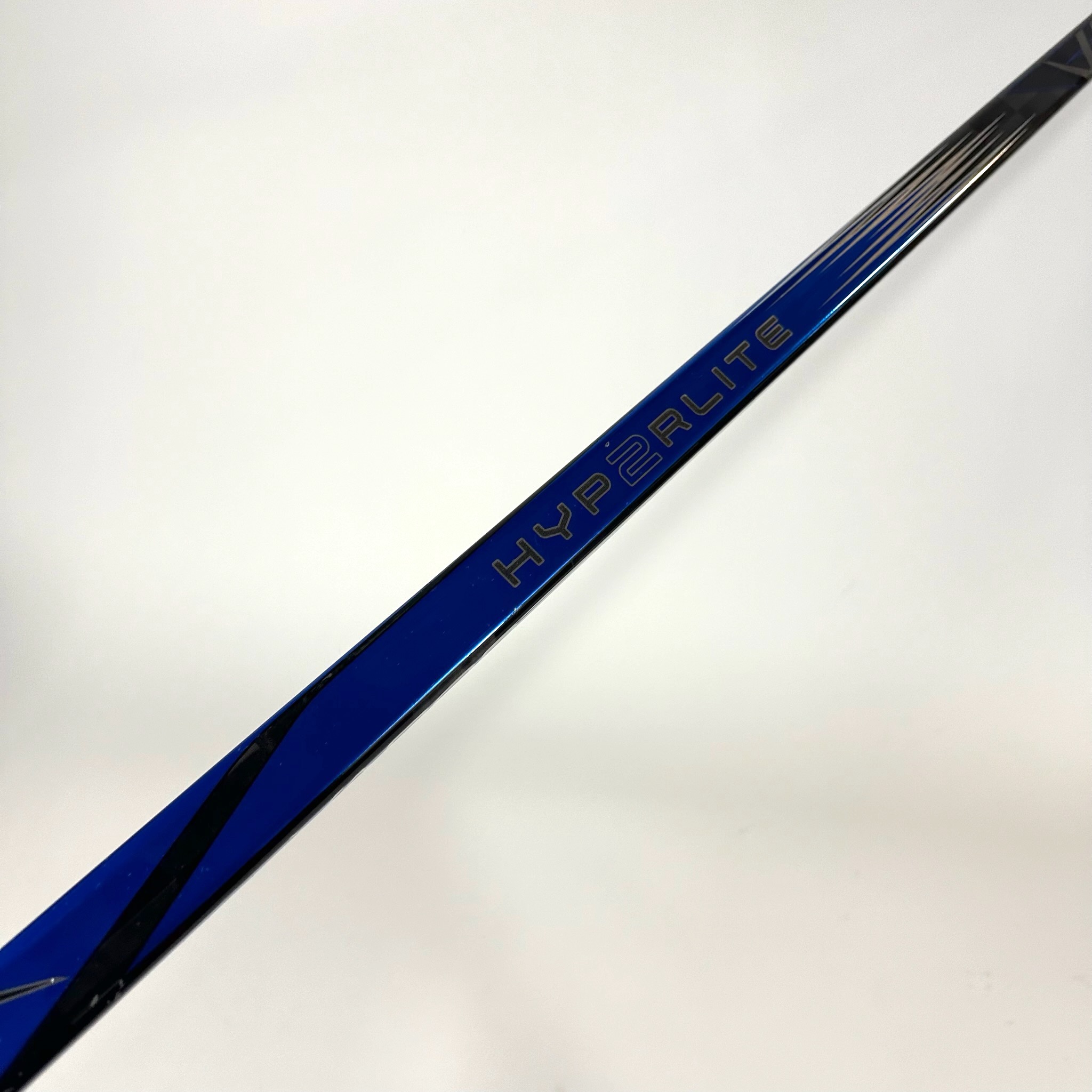 Damaged - Right Handed Bauer Blue Hyperlite 2 | 87 Flex | Grip | P92 ...