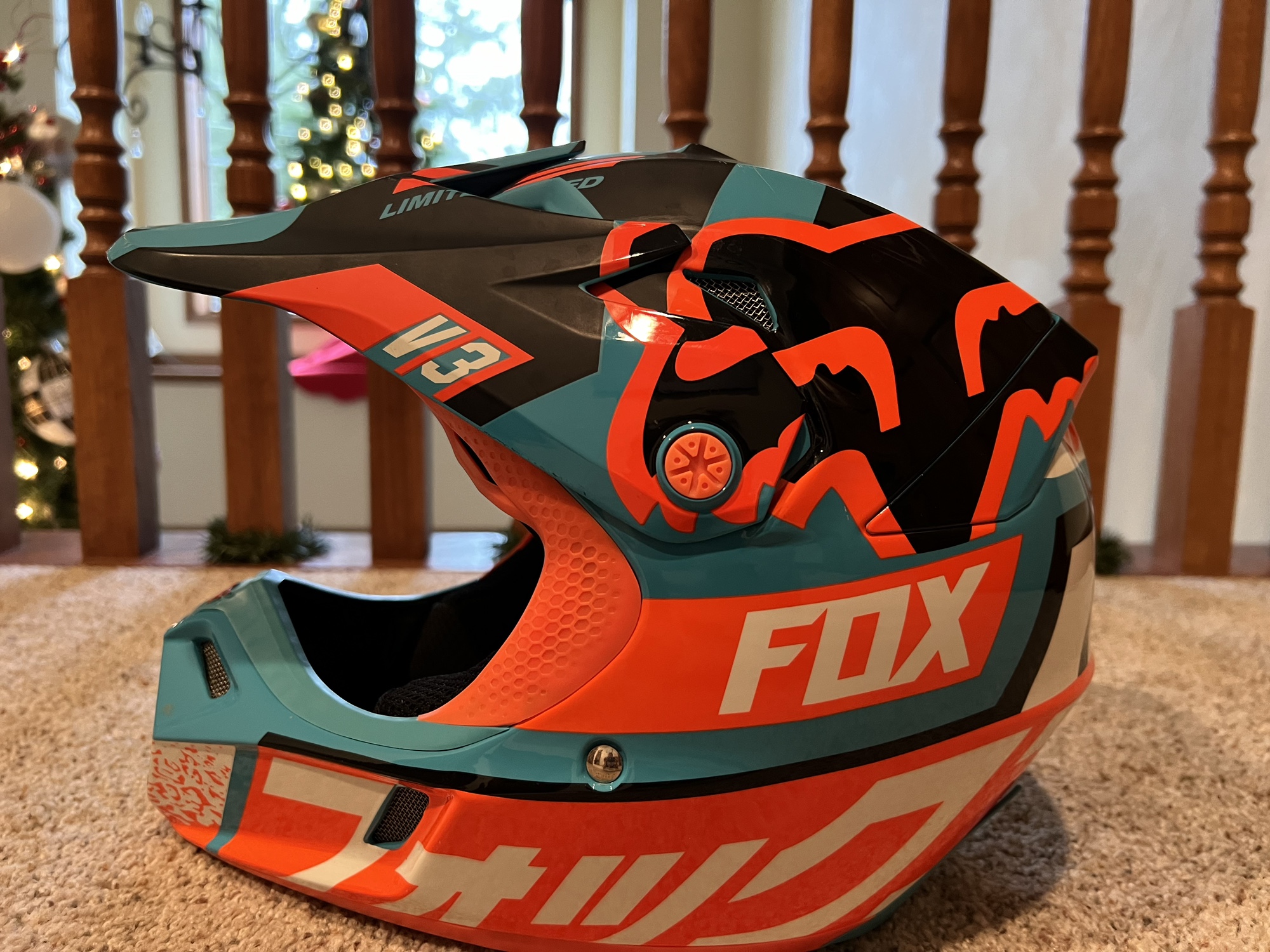 Youth Small Fox Racing Helmet | SidelineSwap