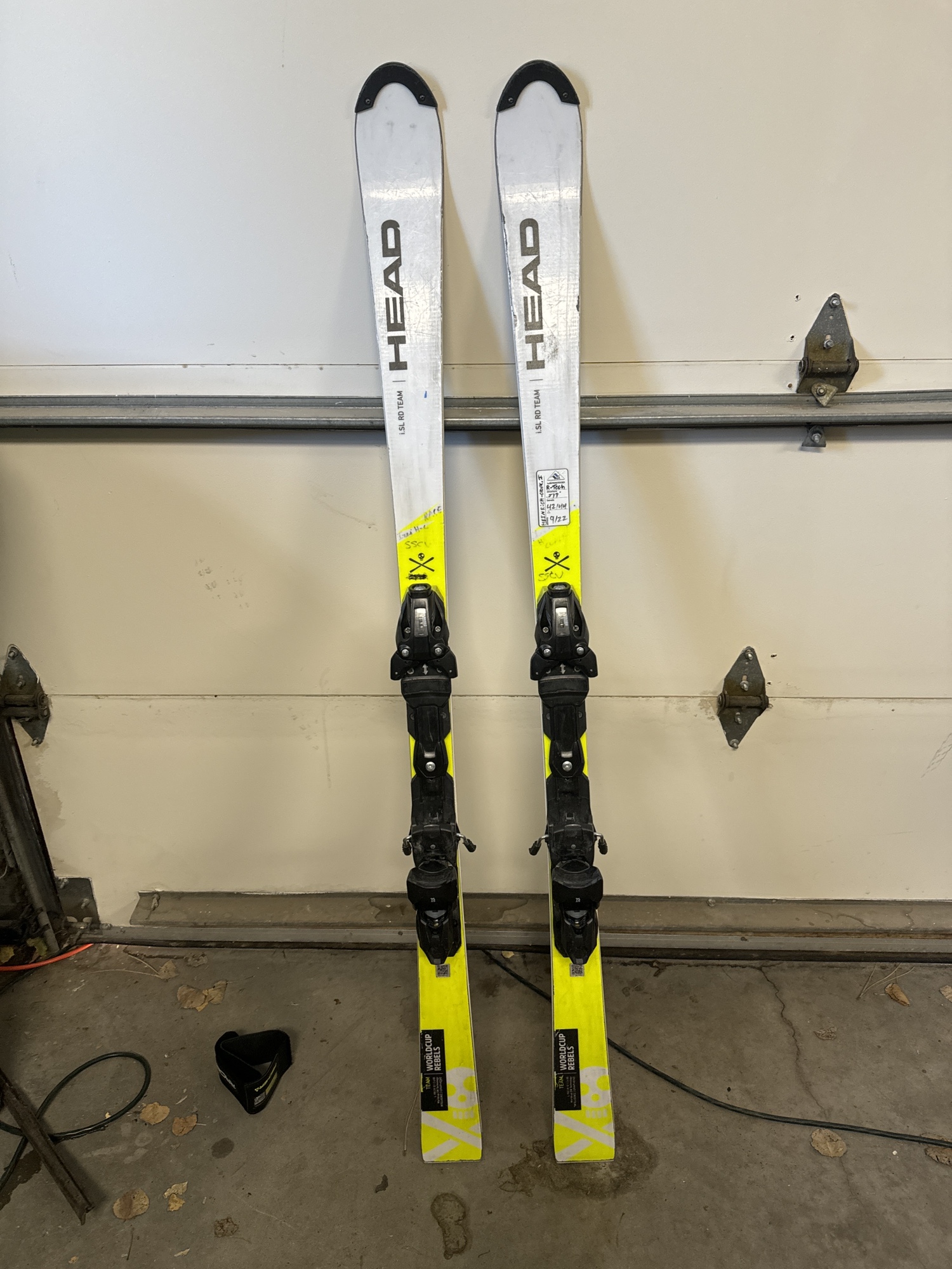 Head slalom skis - Race | SidelineSwap