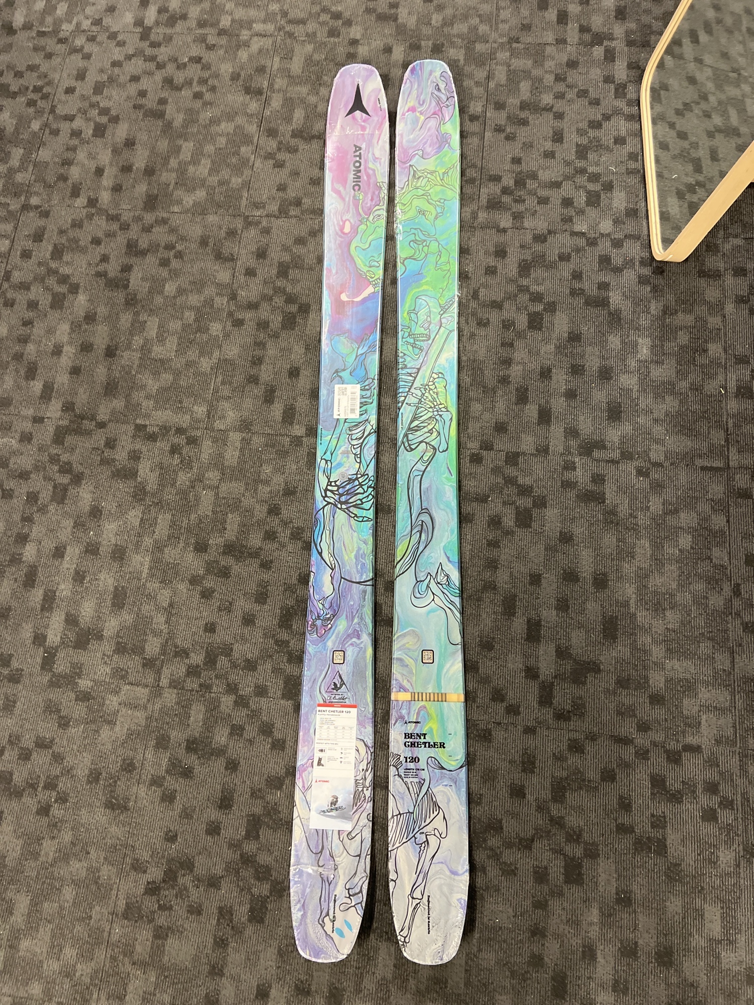 New 2023 Bent Chetler 120 Ski 176cm | SidelineSwap