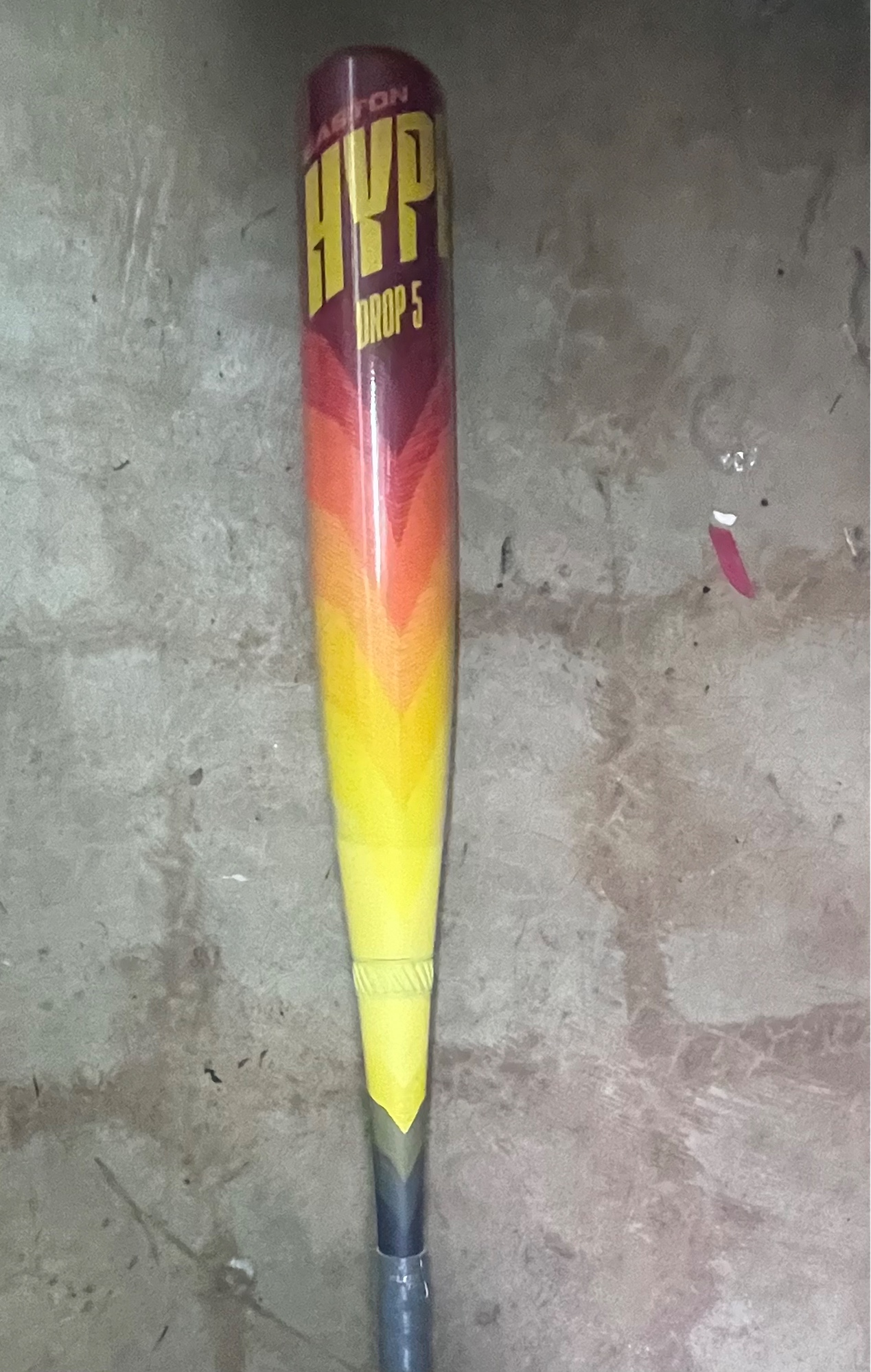 New 2024 Easton (-8) 23 oz 31" Hype Fire Bat | SidelineSwap