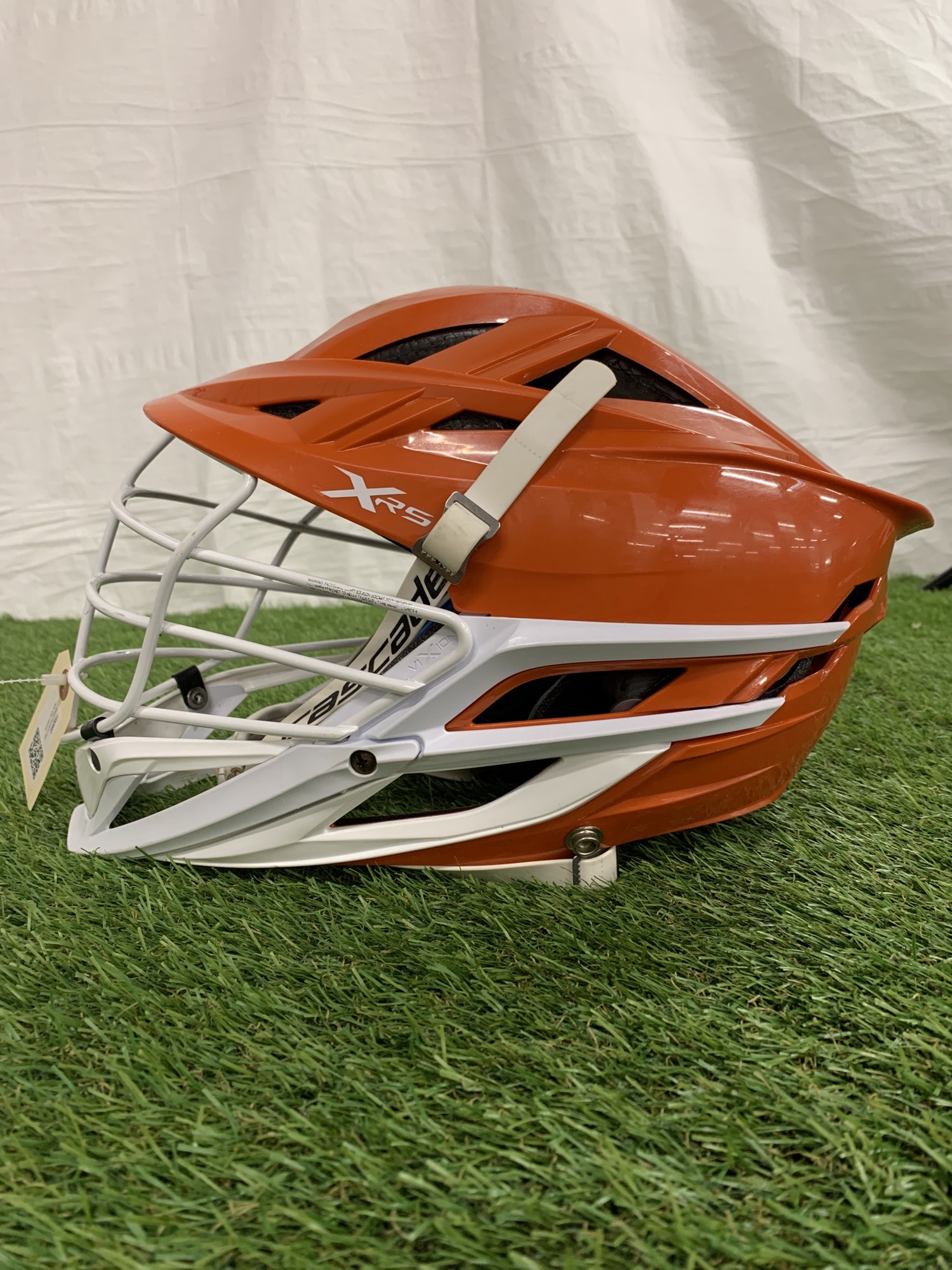 Used Position Cascade XRS Helmet | SidelineSwap
