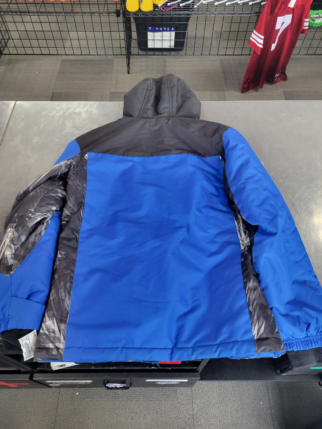 Used Zero Exposure Lg Winter Jackets | SidelineSwap
