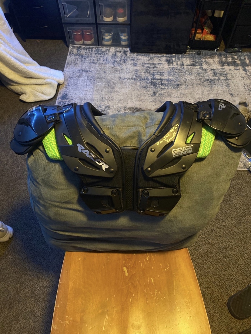 Gear Pro Tec Razor RZ7 Football Pads | SidelineSwap