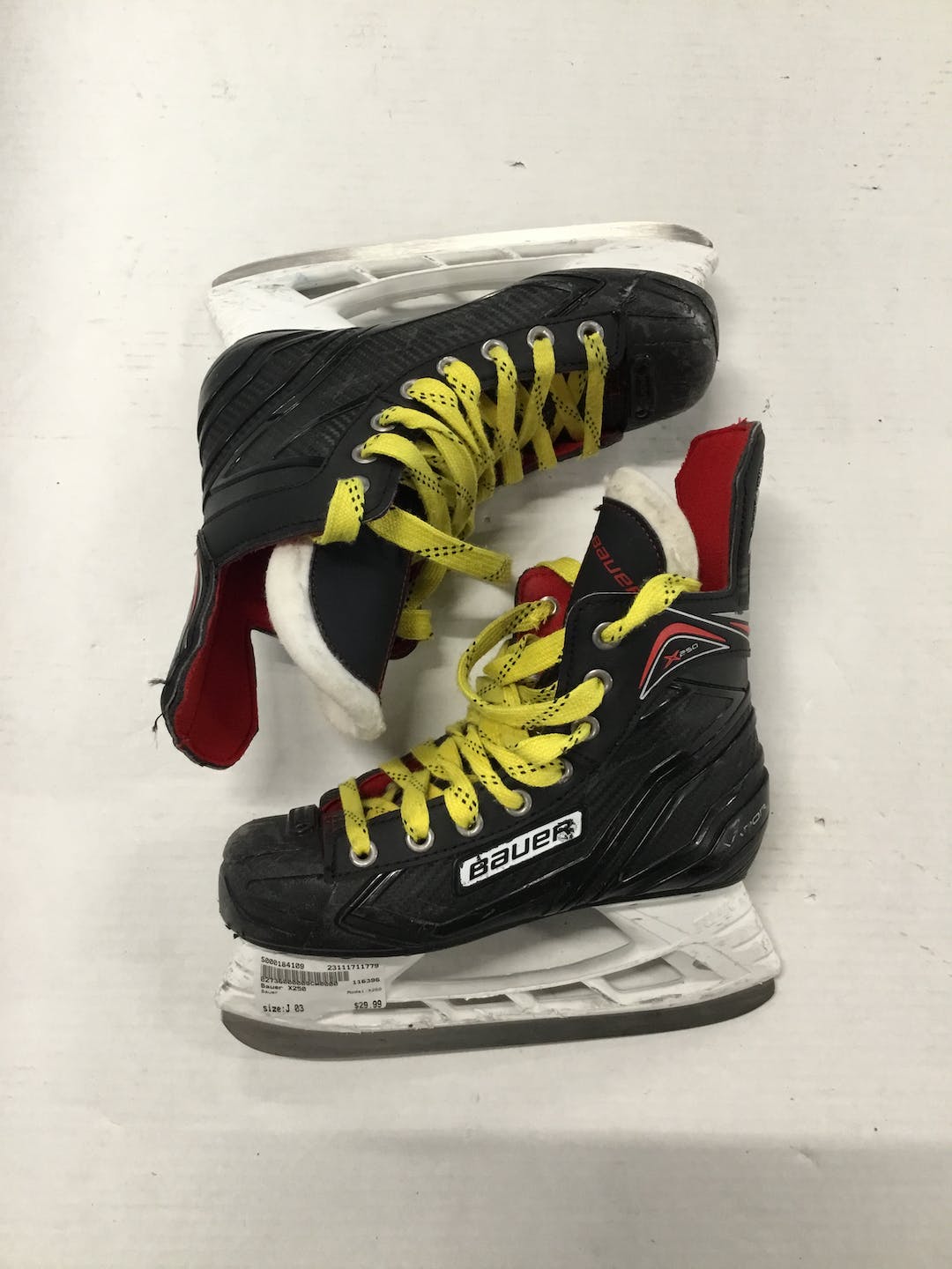 Used Bauer X250 Junior 03 Ice Hockey Skates | SidelineSwap