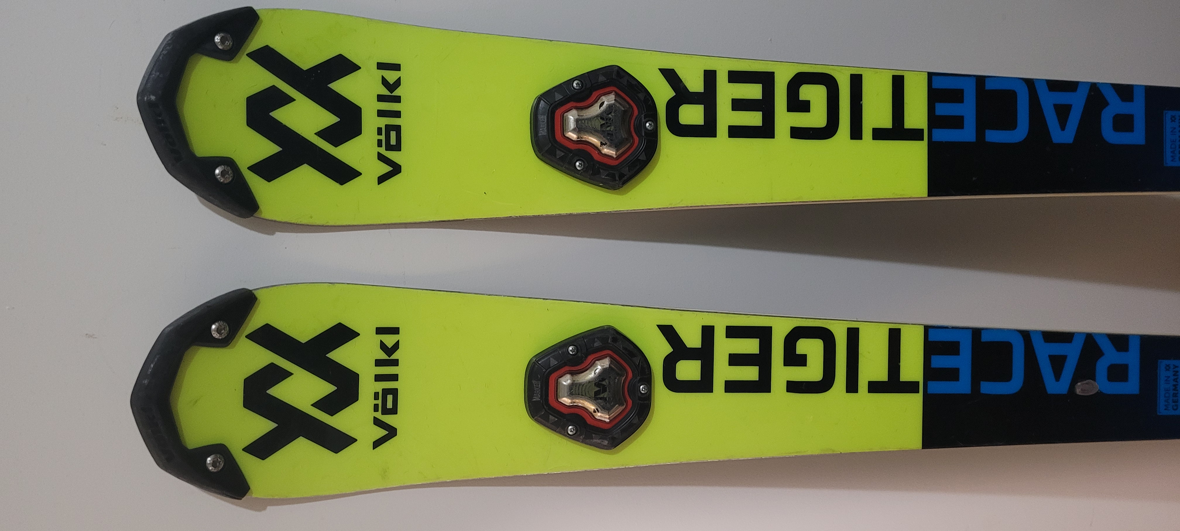 Volkl Racetiger SL Skis With Plate155 | SidelineSwap