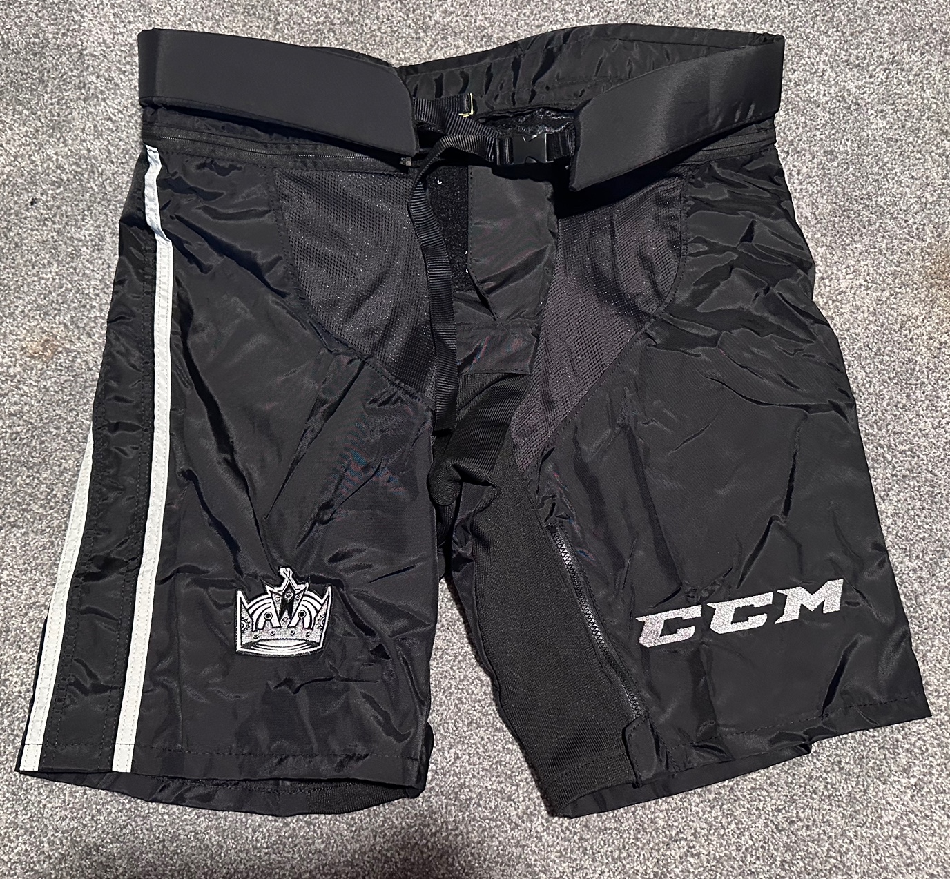 NEW LA KINGS CCM Pro Stock PPPTKC Pant Shell | SidelineSwap