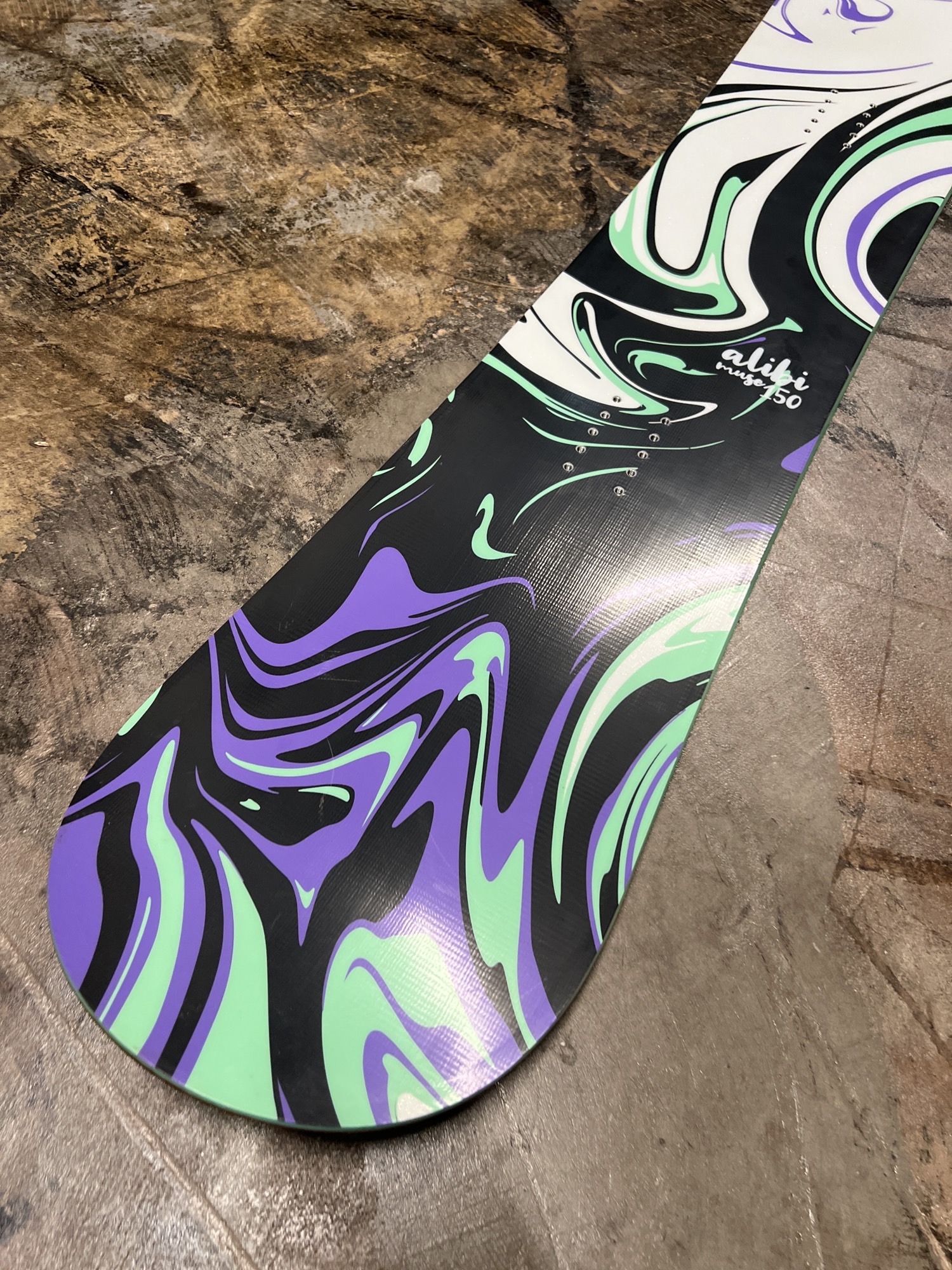 Used Men's 150cm Alibi Muse Snowboard without Bindings | SidelineSwap