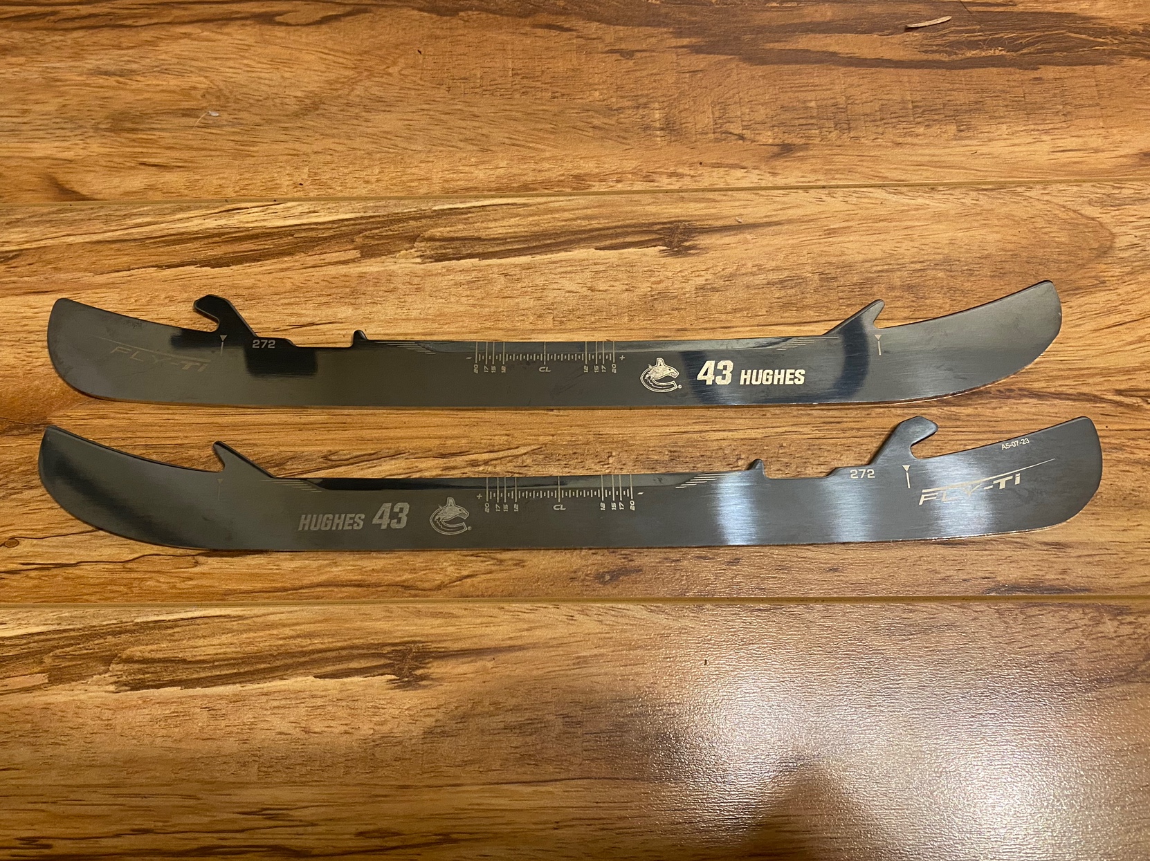 NEW EXTREMELY RARE! HUGHES Fly-Ti steel (272) + Sharpening | SidelineSwap