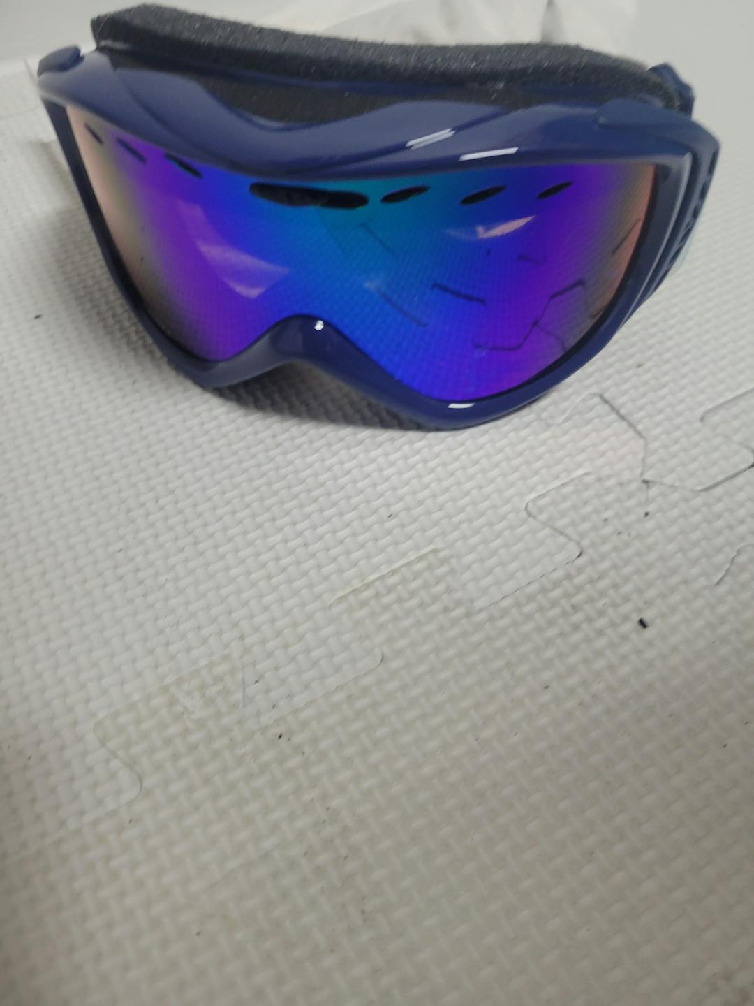Used Smith Ski Goggles Sidelineswap