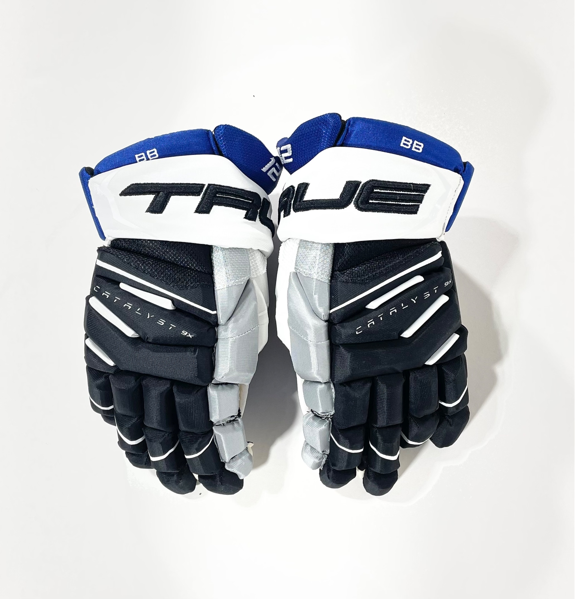 New 13.5" Catalyst 9X NHL Pro Stock Gloves TAMPA BAY LIGHTNING Reverse ...