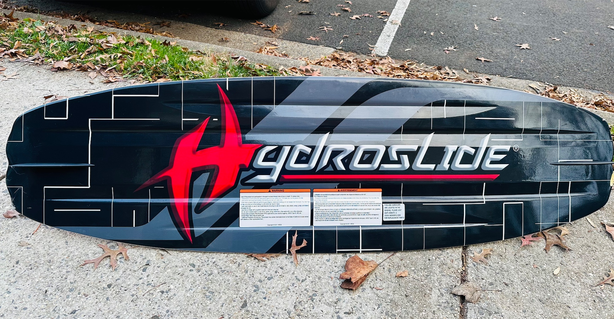 Hydroslide Black Widow Wakeboard, Black, 56-Inch | SidelineSwap