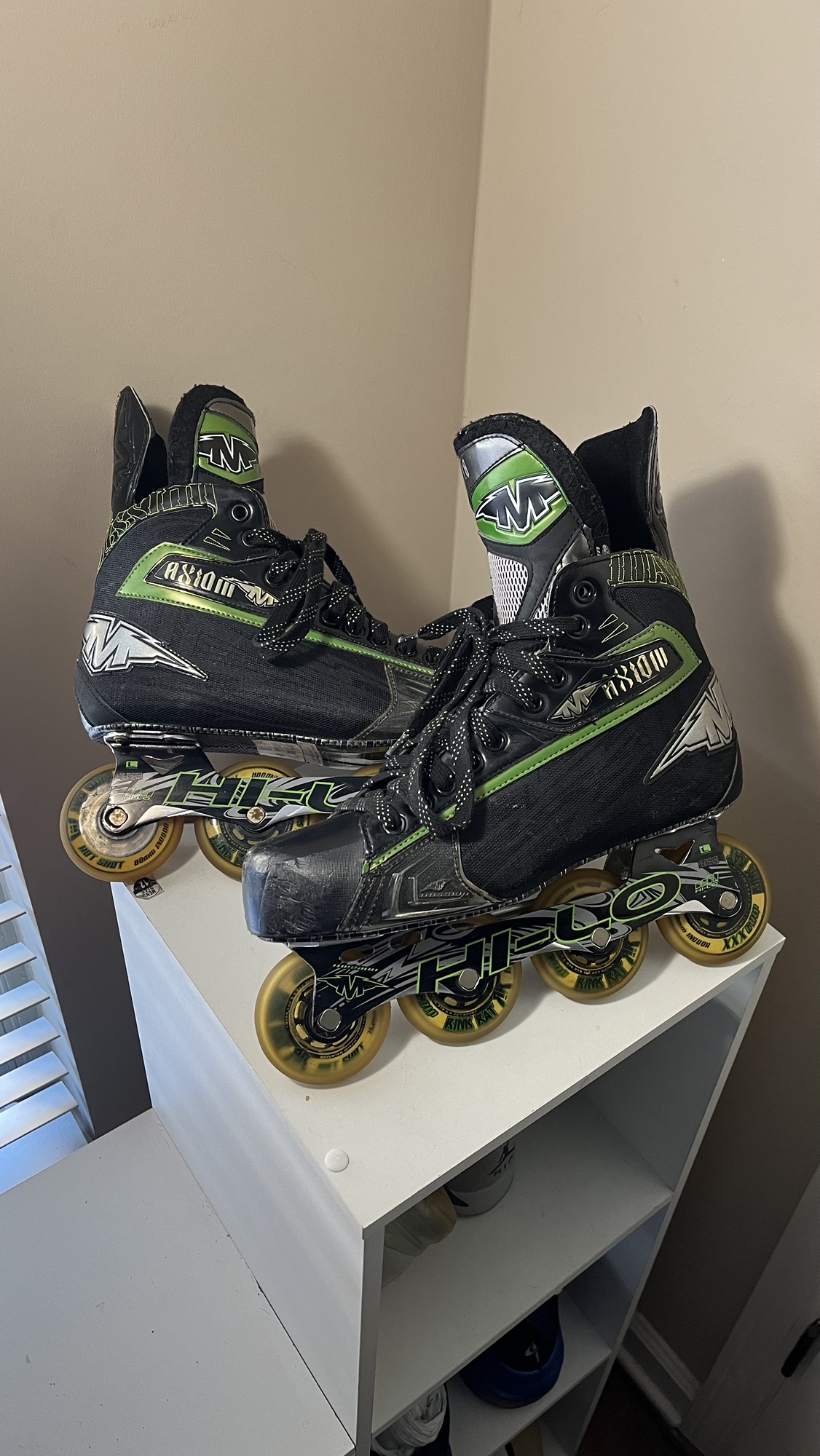 Mission Axiom T6 Size 10.5D Inline Roller Hockey Skates | SidelineSwap