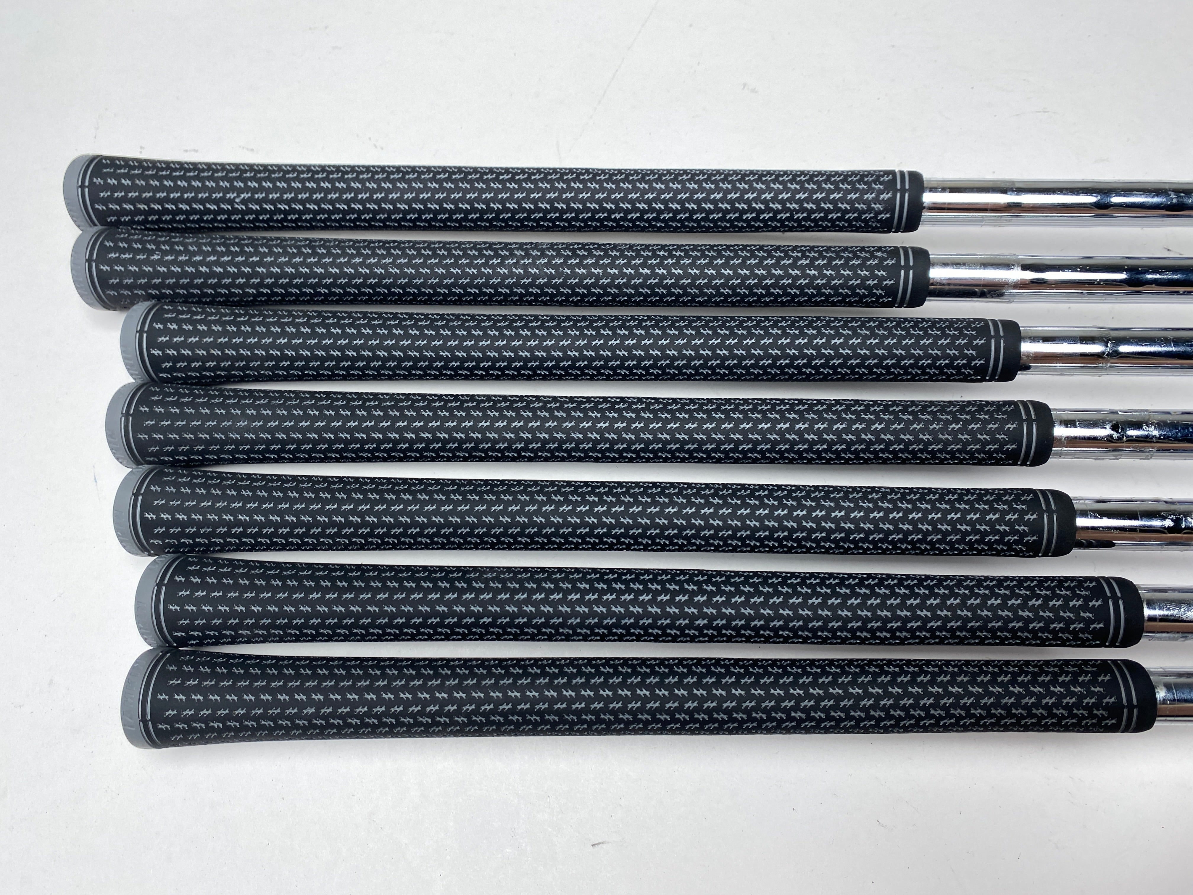 Cleveland Launcher UHX Iron Set 4-PW True Temper Dynamic Gold DST S300 ...