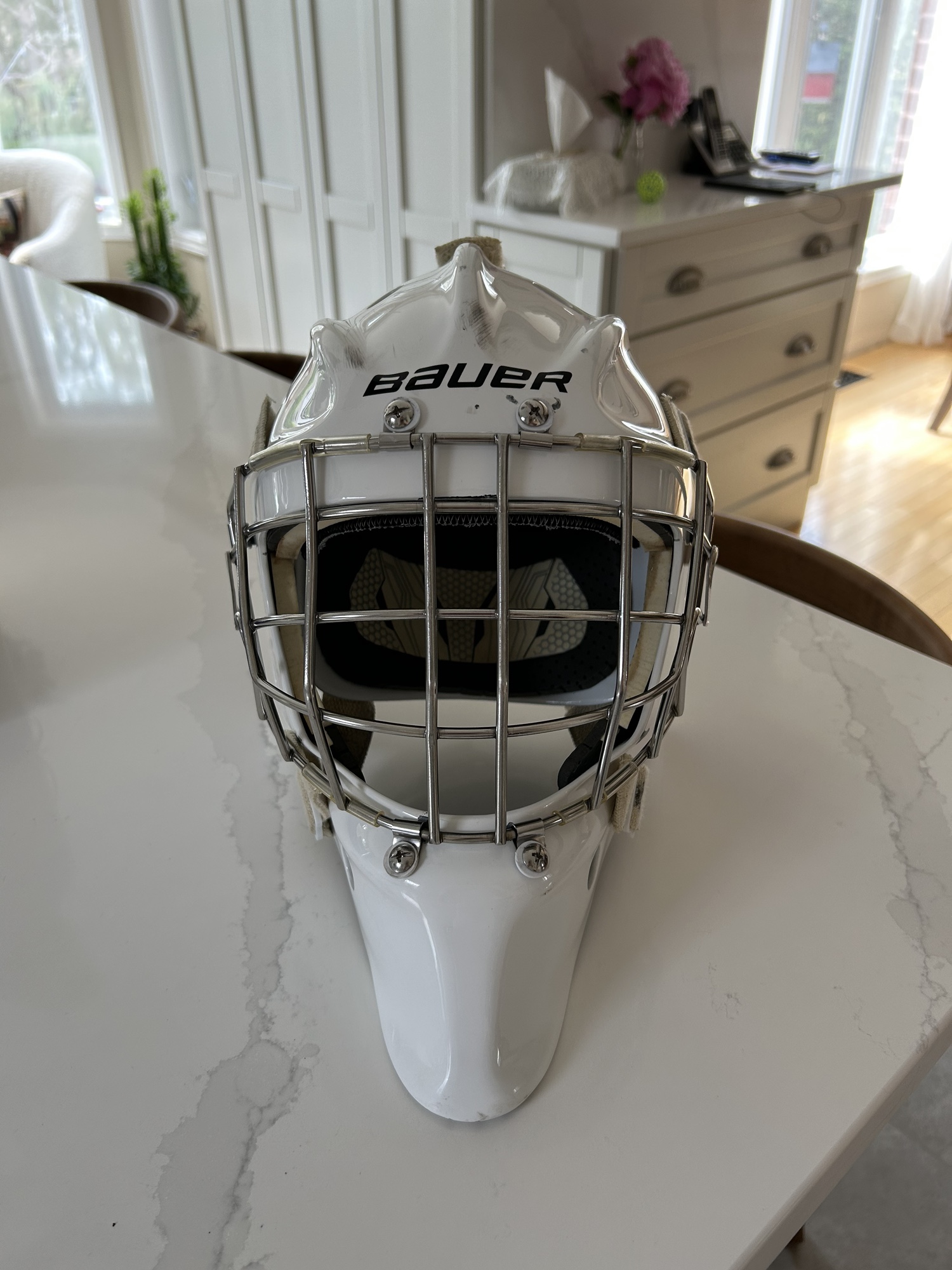 Used Bauer 960 Goalie Mask | SidelineSwap