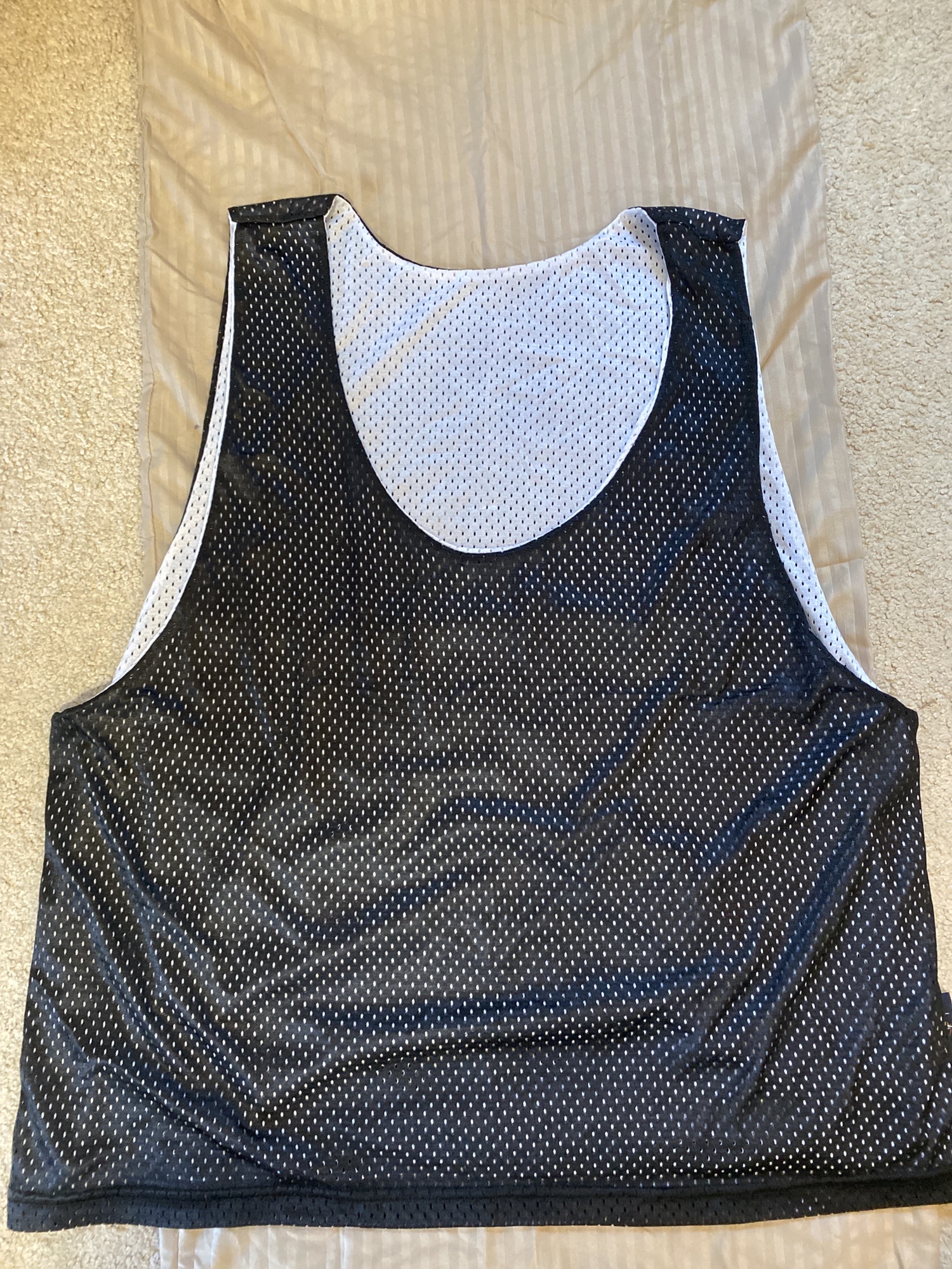 Reversible Lacrosse Pinnie - Black/White L/XL | SidelineSwap