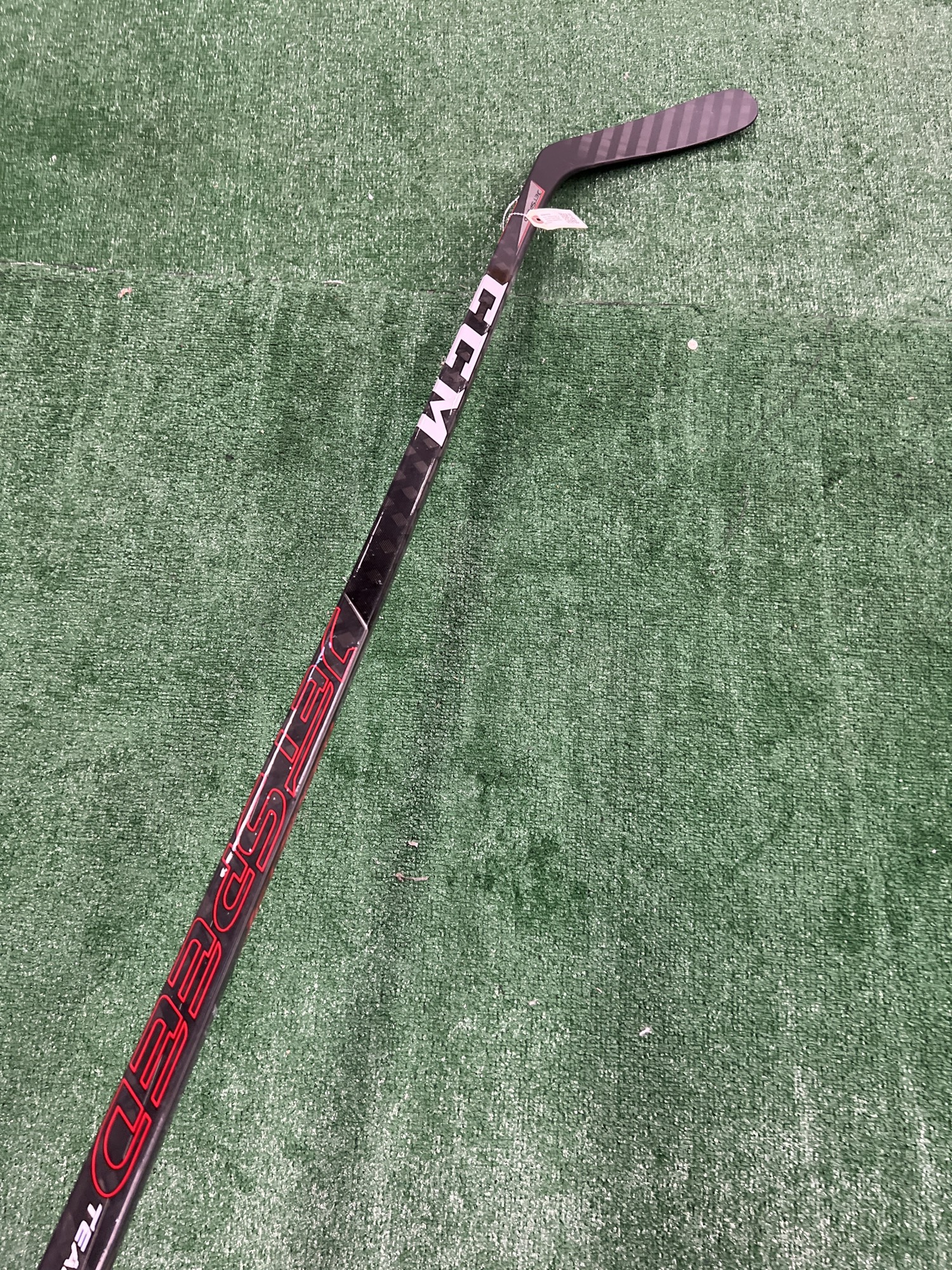 New Senior CCM Jetspeed Team Right Hockey Stick P90 | SidelineSwap