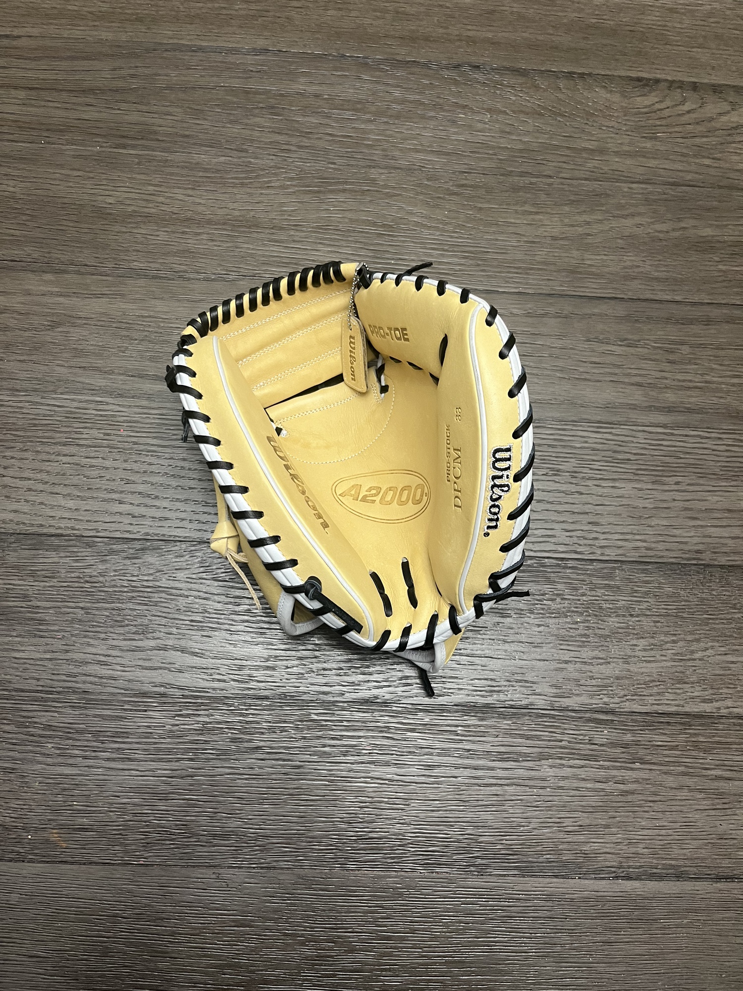 New Wilson A2000 DPCM 33” Catchers Mitt | SidelineSwap