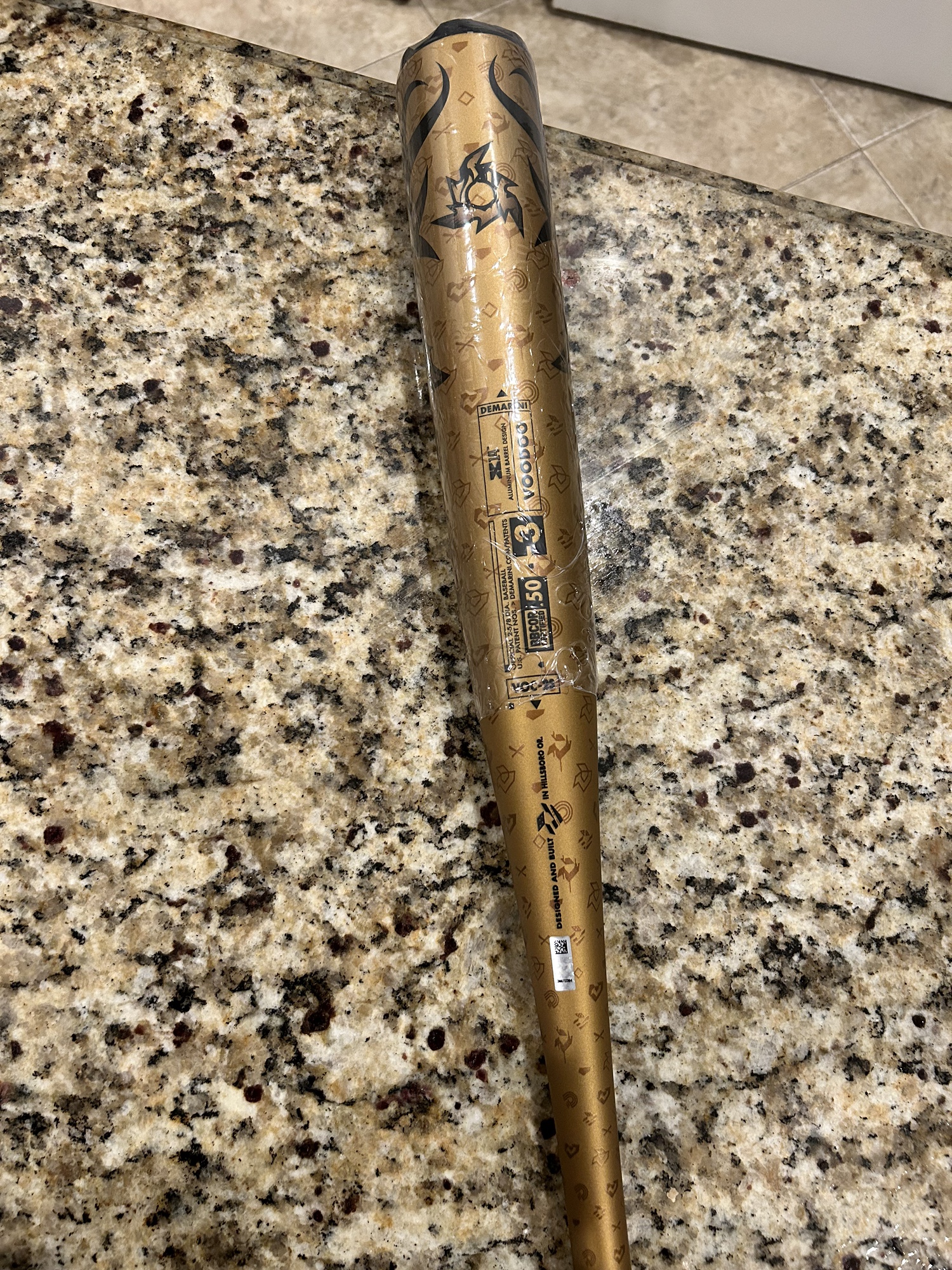 BBCOR Certified Composite (-3) 31 oz 34" Voodoo One Gold Bat | SidelineSwap
