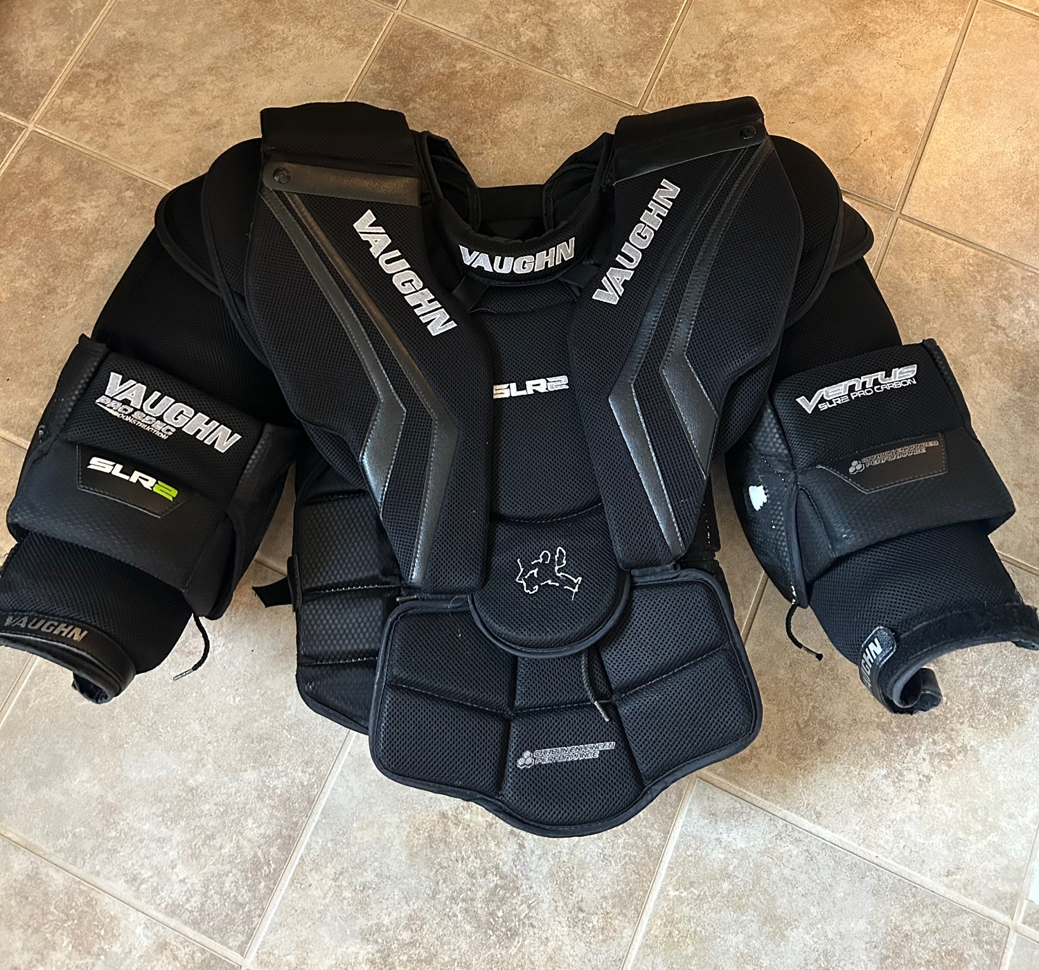 Vaughn SLR2 Pro Carbon Senior Large Chest Protector | SidelineSwap