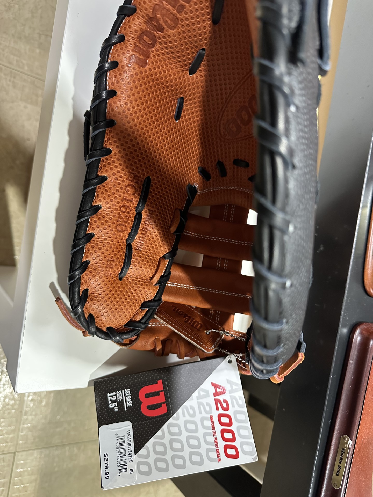 New Left Hand Throw Wilson First Base A2000 Baseball Glove 12.5 ...