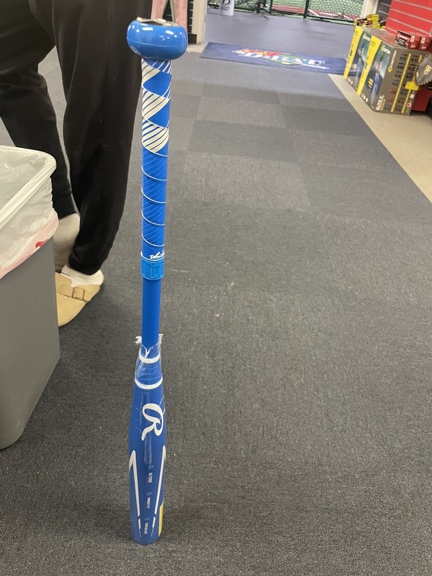New 2023 Composite (-10) 22 oz 32" Mantra Bat | SidelineSwap