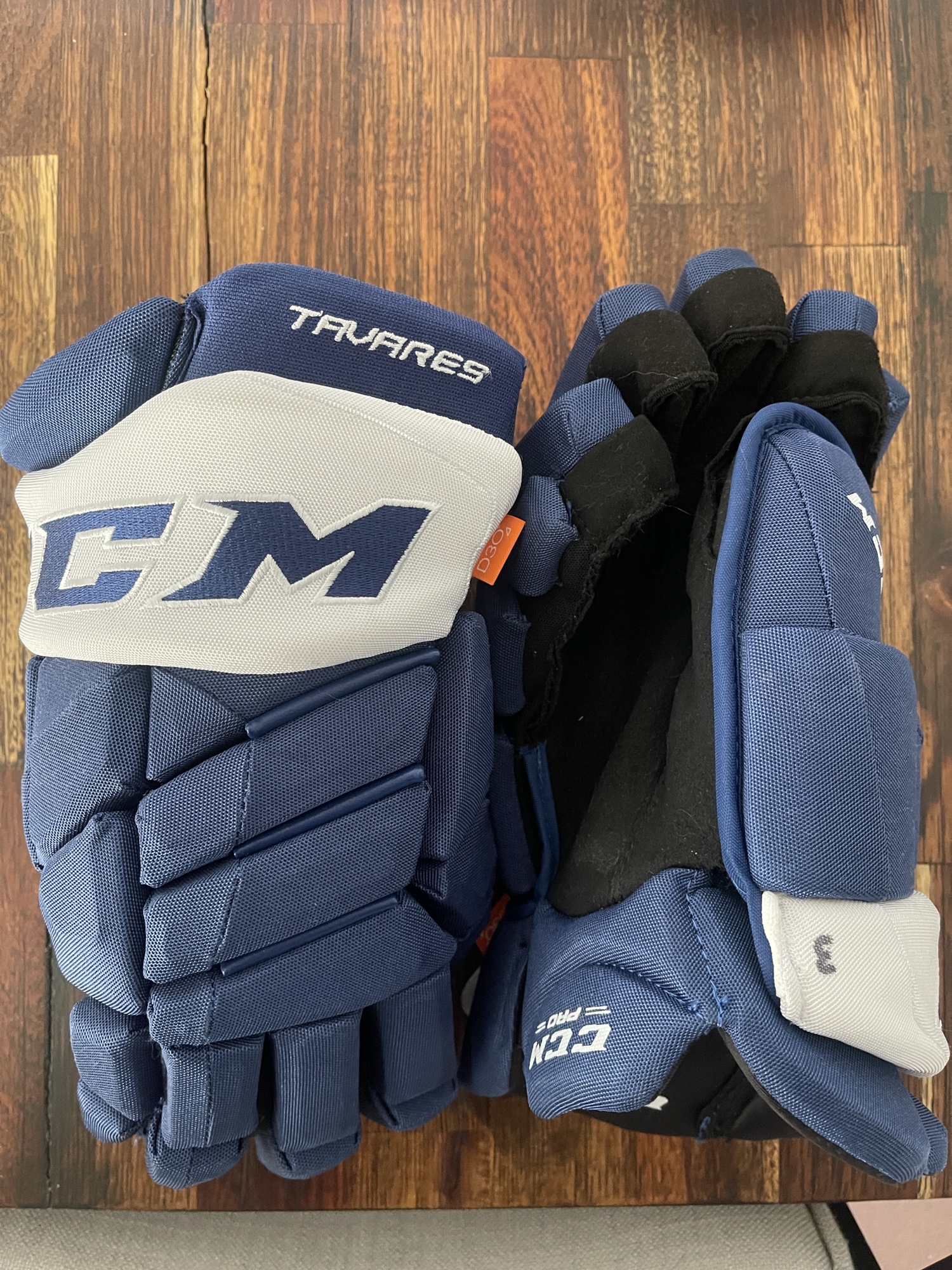 CCM Jetspeed FT1 Pro Stock Gloves - John Tavares - Leafs | SidelineSwap