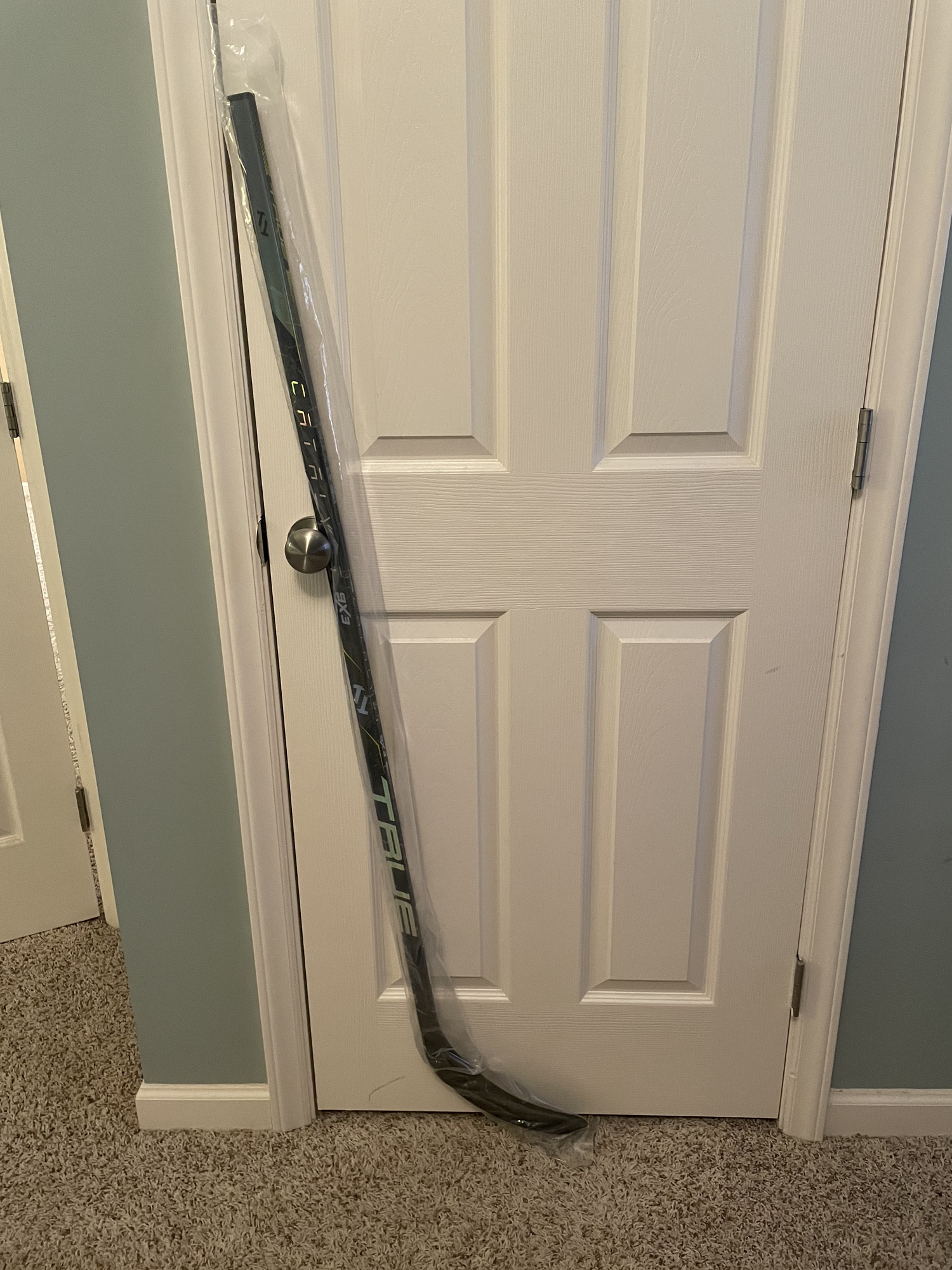 New True Catalyst 9x3 Marner Hockey Stick Junior Right 40 flex ...