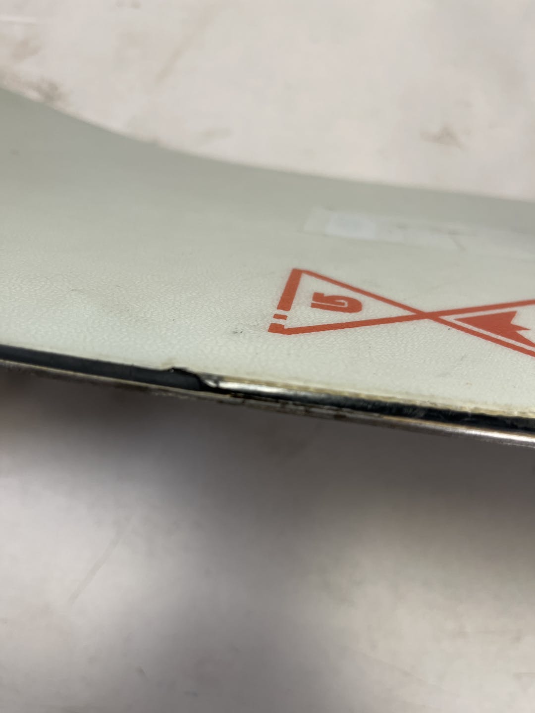 Used Burton Progression- Md Lg Matrix Bindings 152 Cm Men's Snowboard ...