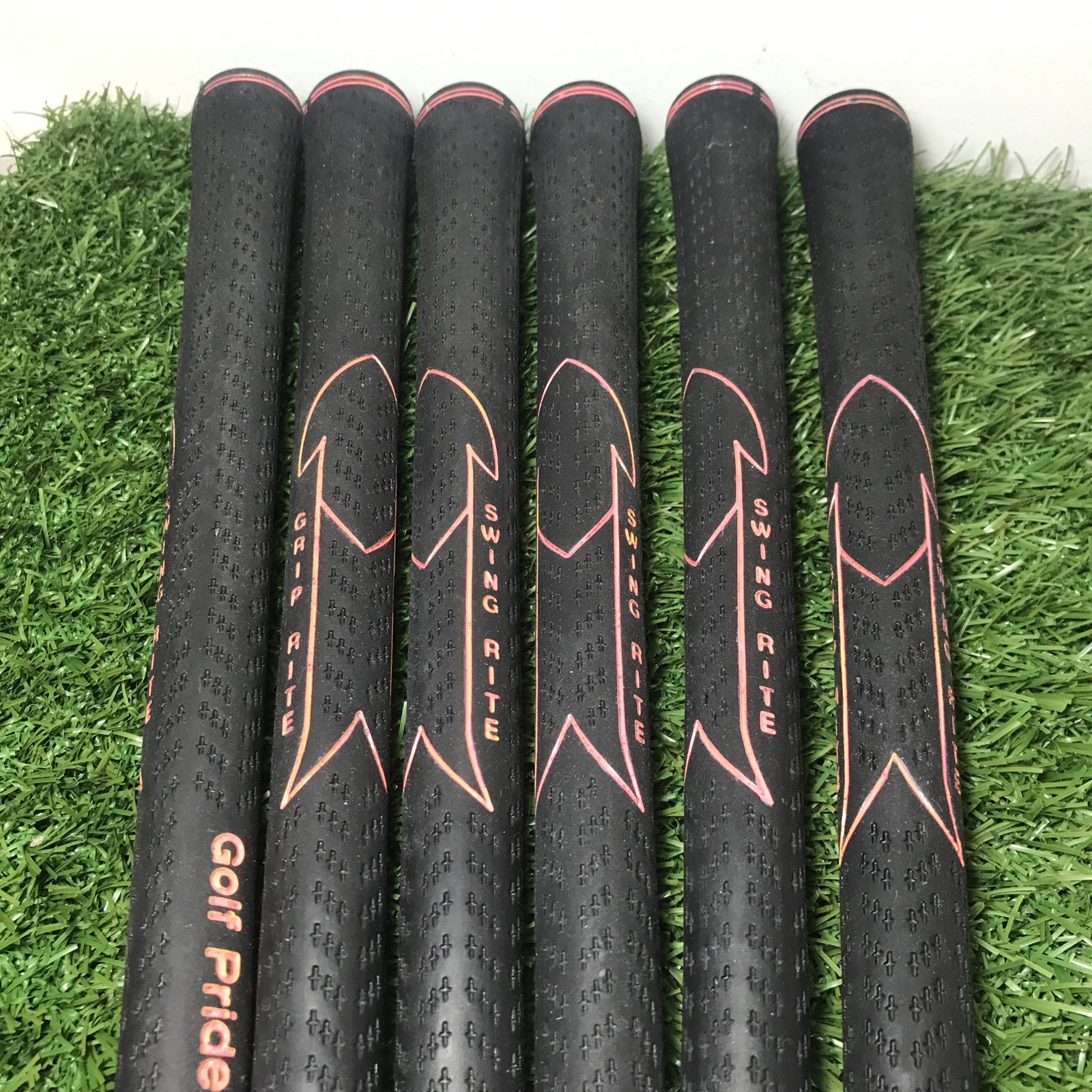 Set of 6 Golf Pride V-55 Grips .60 Ribbed Non-Cord - Pink | SidelineSwap