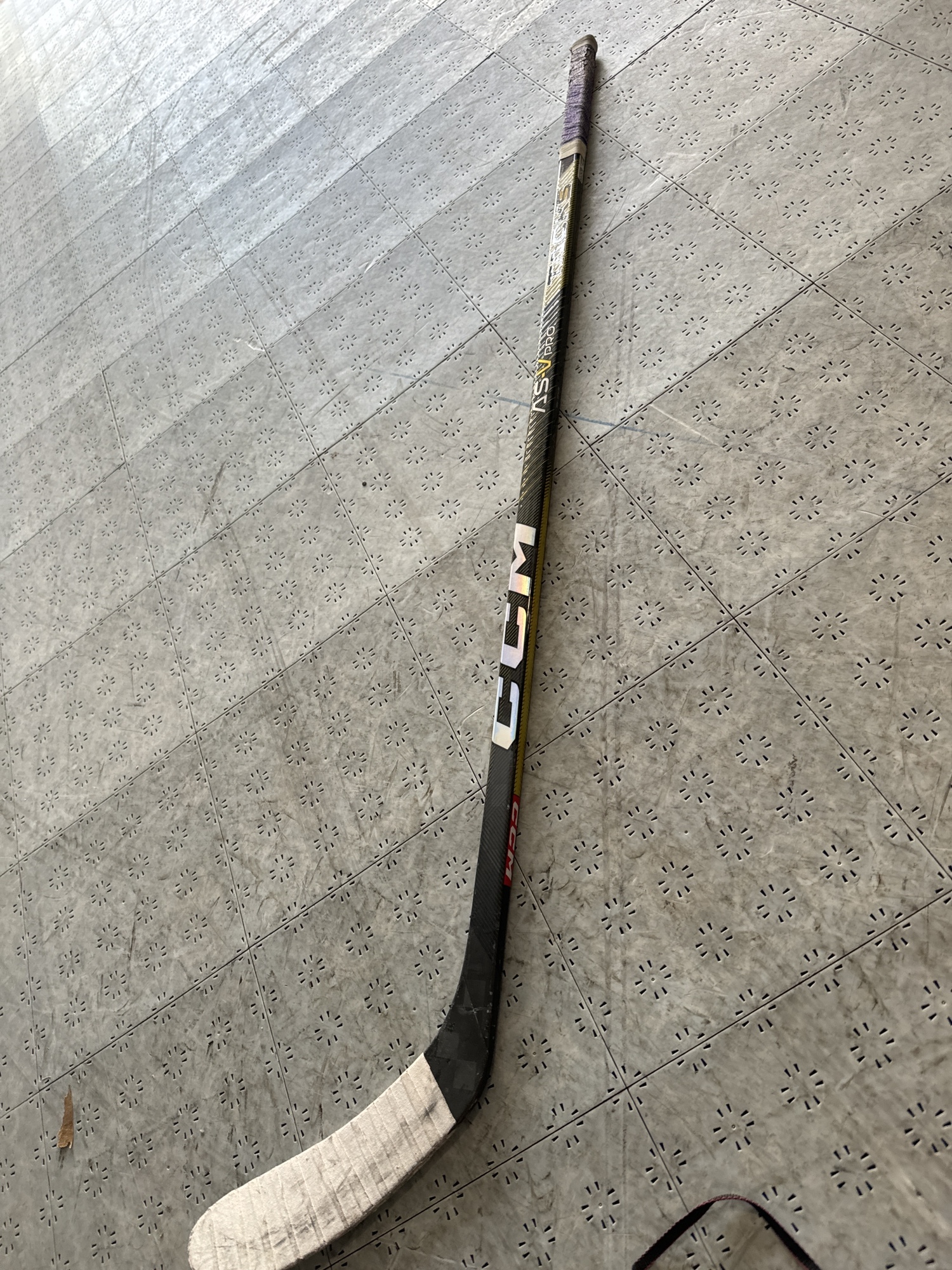Ccm asv pro hockey stick | SidelineSwap