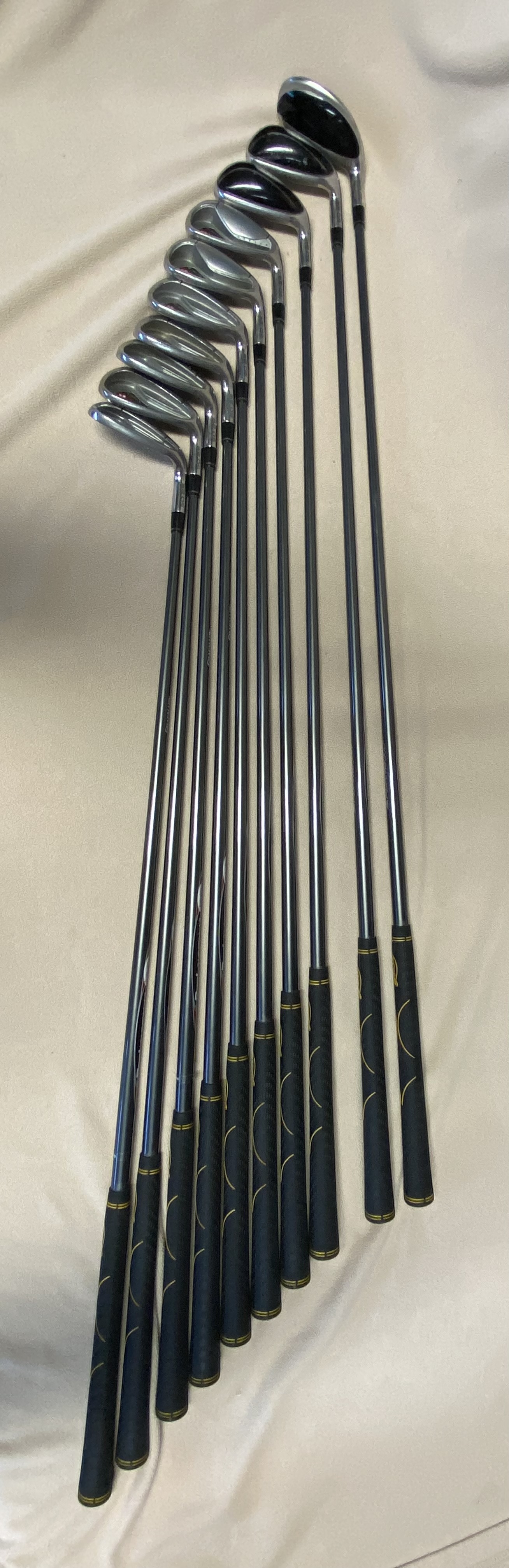 Used Men's Adams Right Handed A2 OS 10 Clubs (Full Set) Uniflex ...