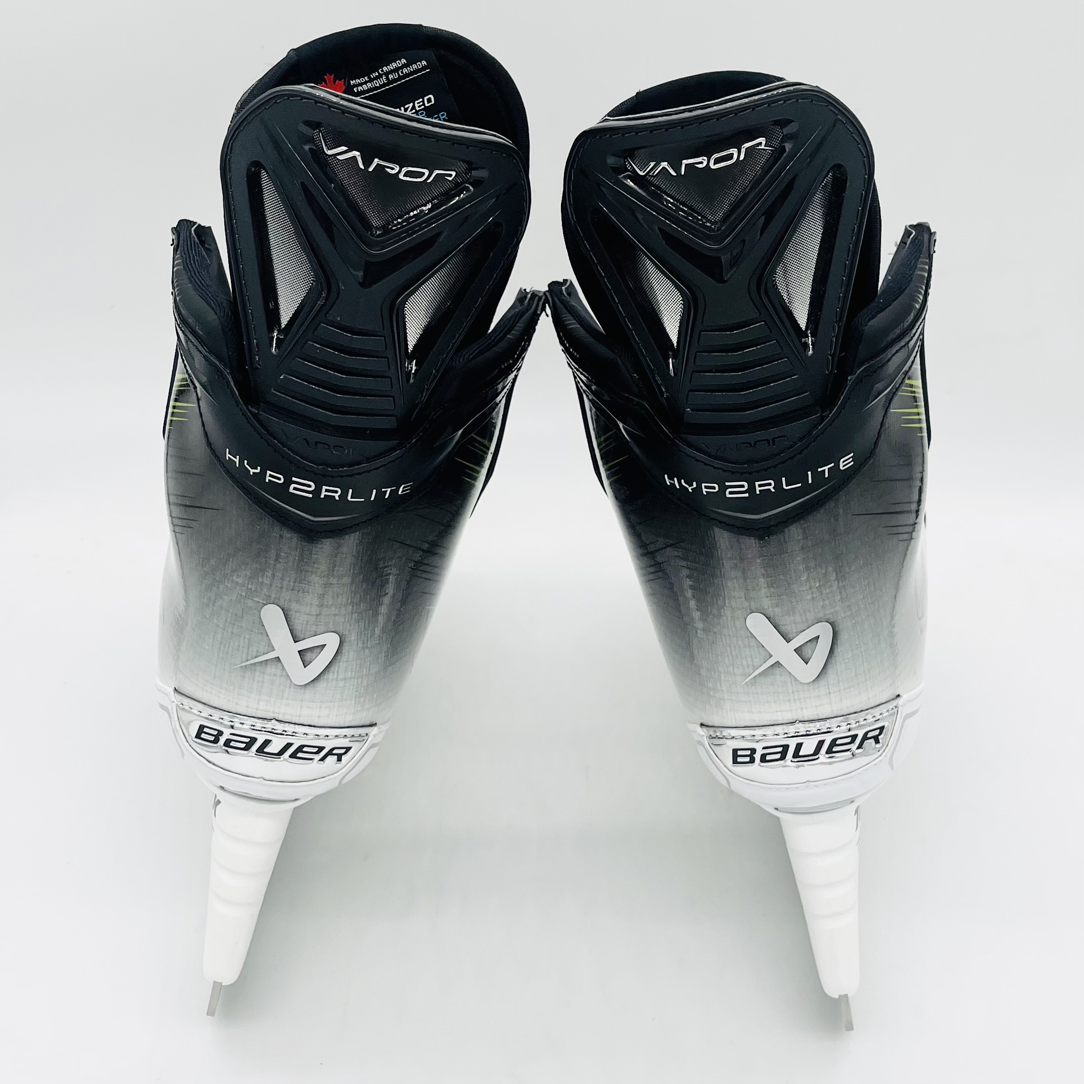 New Bauer Vapor Hyperlite 2 Hockey Skates- 8 1/2 EE/B (Roughly Fit #3 ...