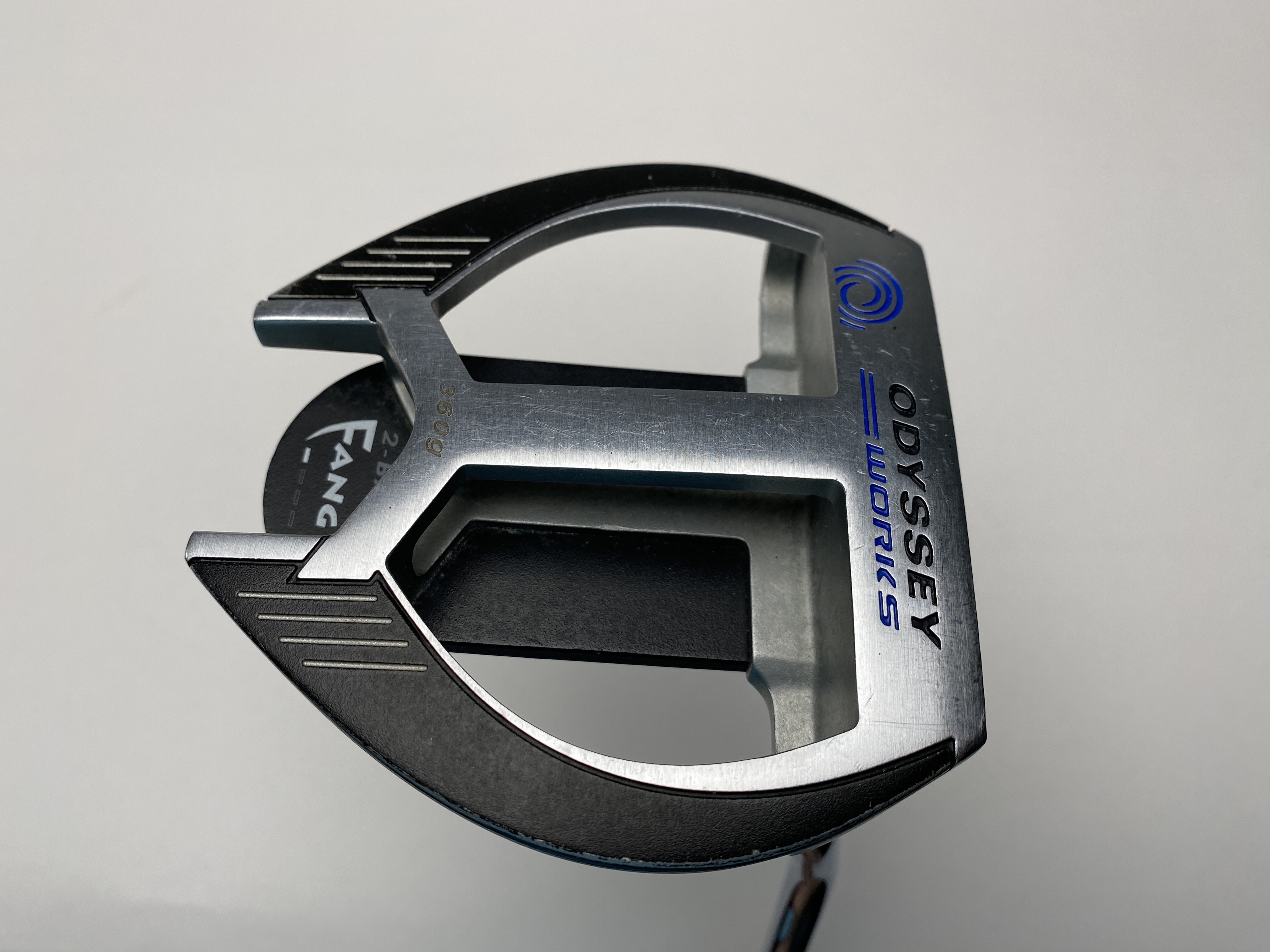 Odyssey Works Versa 2-Ball Fang Putter 35" Mens RH | SidelineSwap