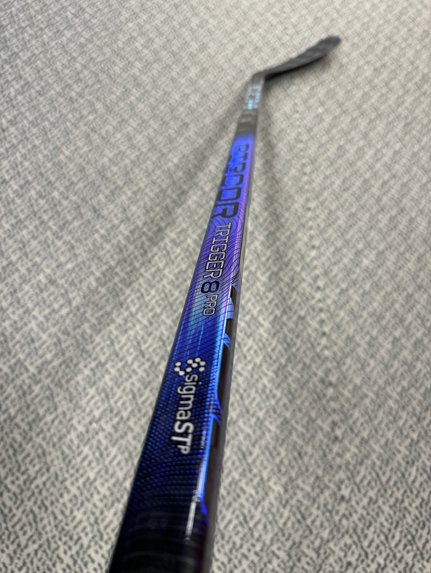 CCM Trigger 8 Pro 50 flex P29 curve right hand stick | SidelineSwap