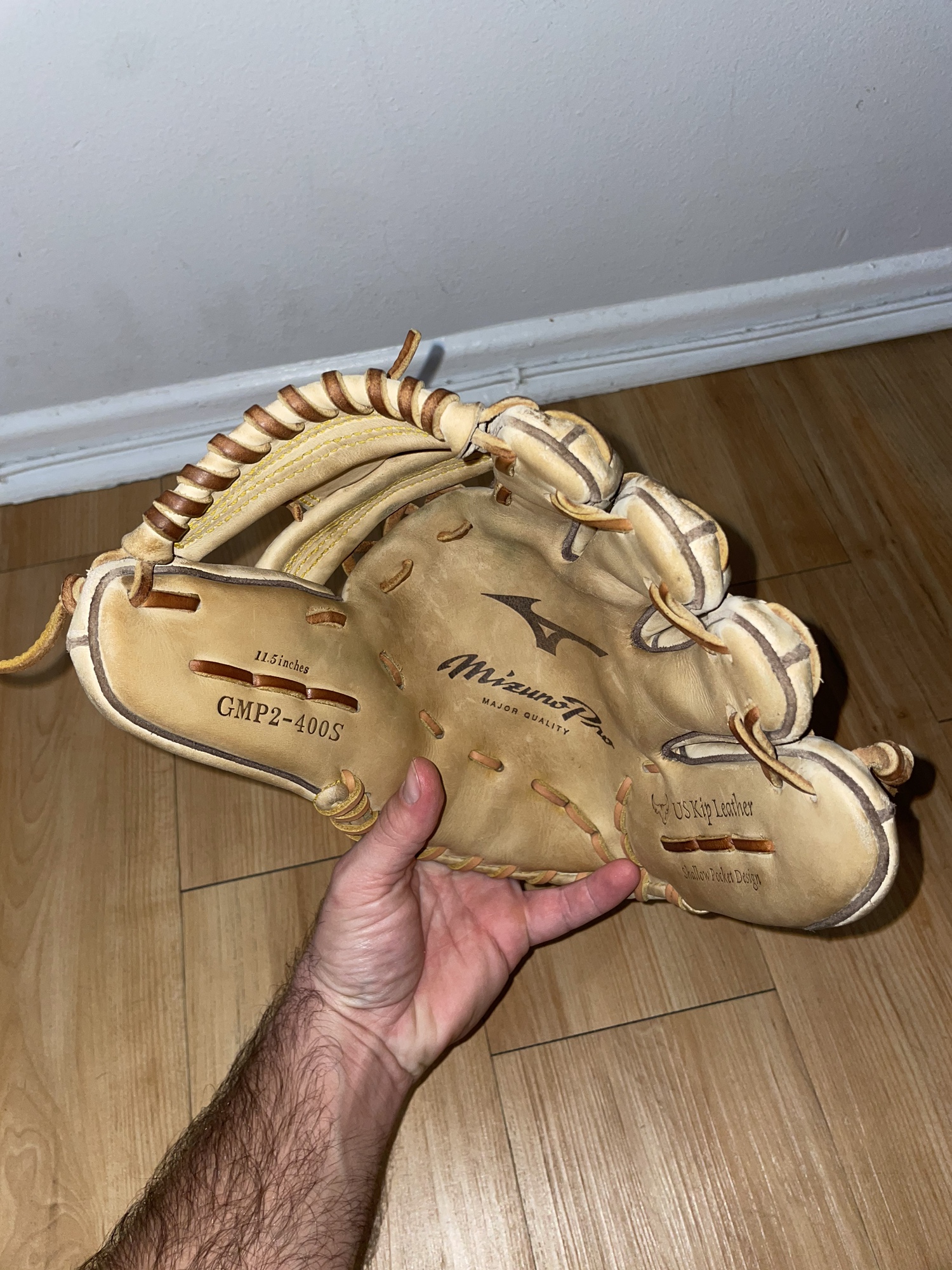 Mizuno PRO GMP2-400S 11.5 inch baseball glove | SidelineSwap