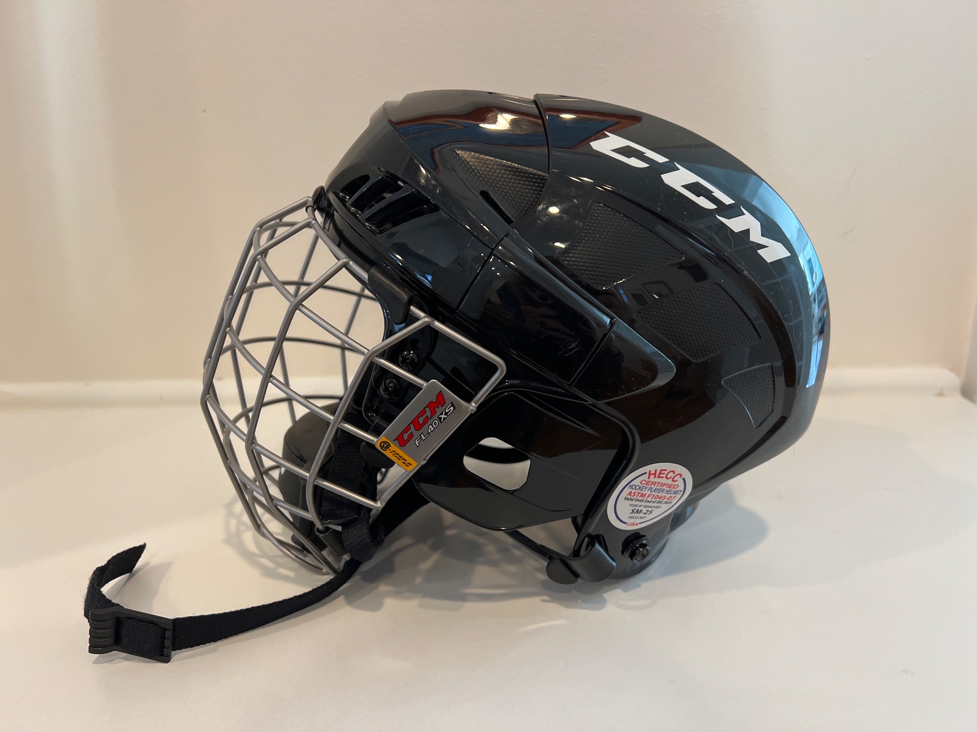 New XS CCM FL40 Helmet | SidelineSwap