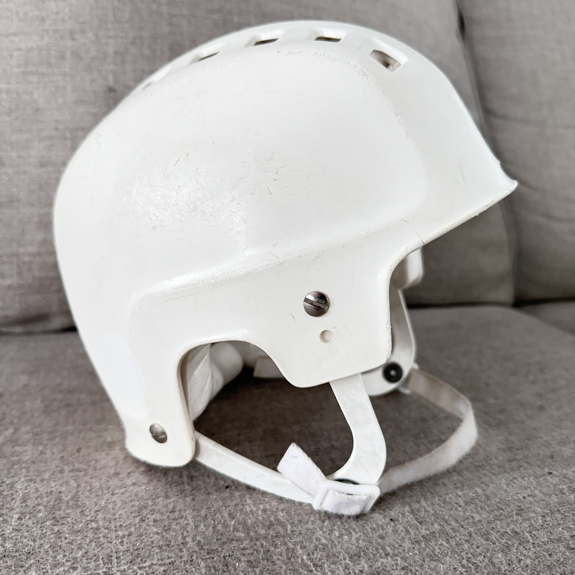 Cooper SK100 Senior Helmet | SidelineSwap