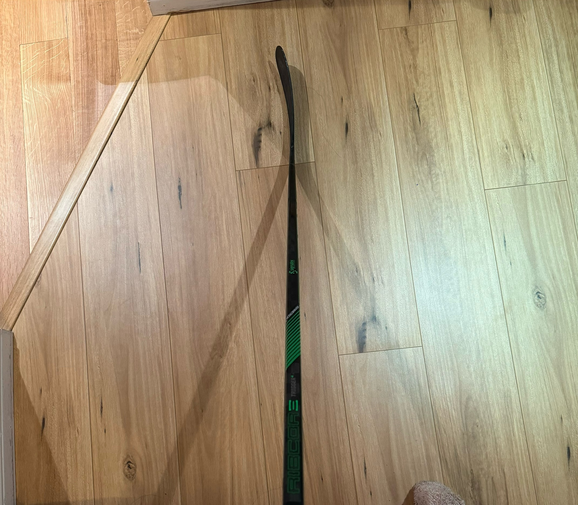 CCM Trigger 4 Pro Pro Stock 90 Flex | SidelineSwap