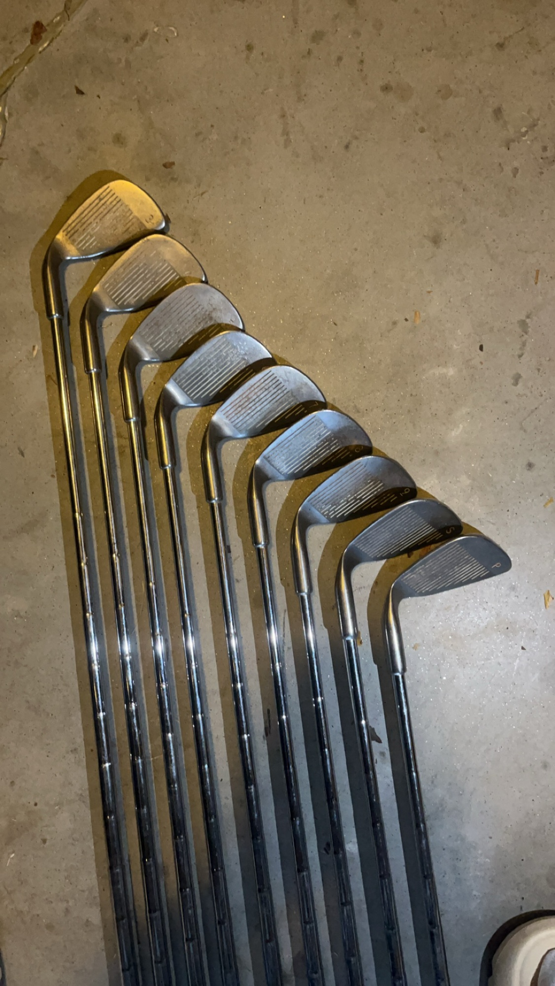 Men's Right Handed Regular Flex 8 Pieces Clubs (Full Set) | SidelineSwap