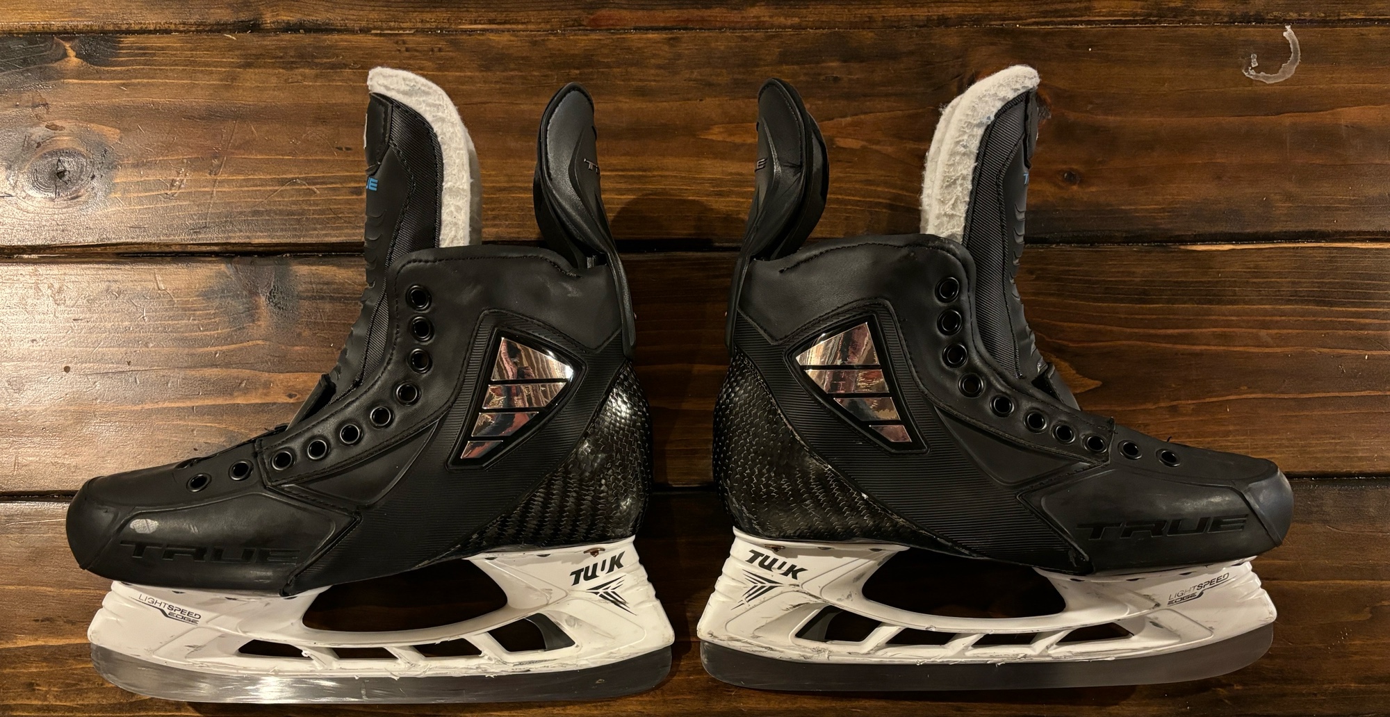 True Custom Hockey Skates 8EE with extra set of steel | SidelineSwap
