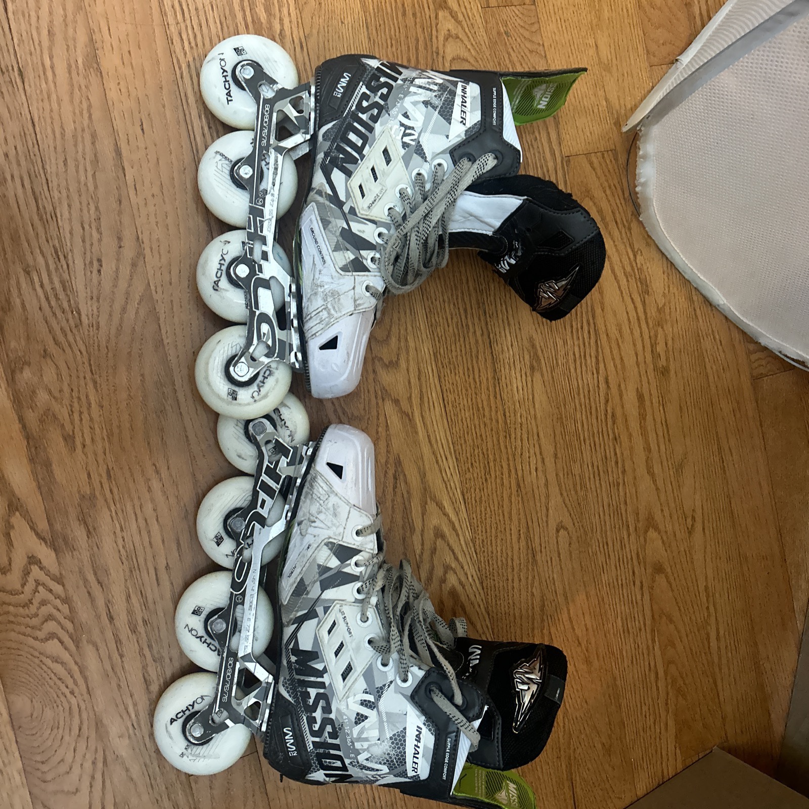 Used Mission Wide Width Size 7.5 Inhaler WM02 Inline Skates | SidelineSwap